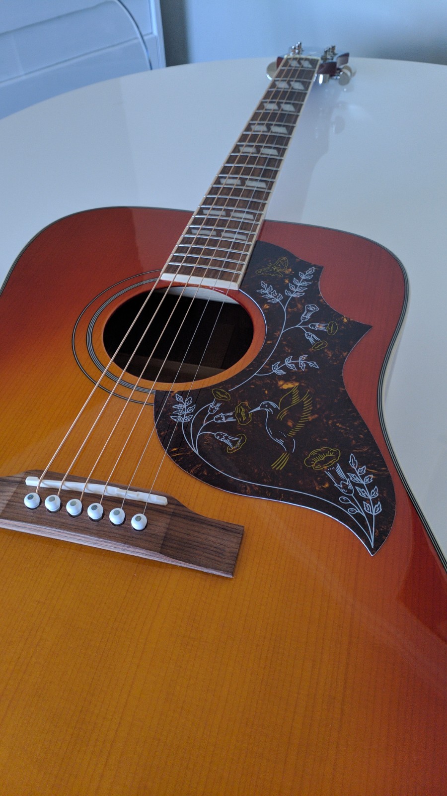 Hummingbird Pro - Epiphone Hummingbird Pro - Audiofanzine