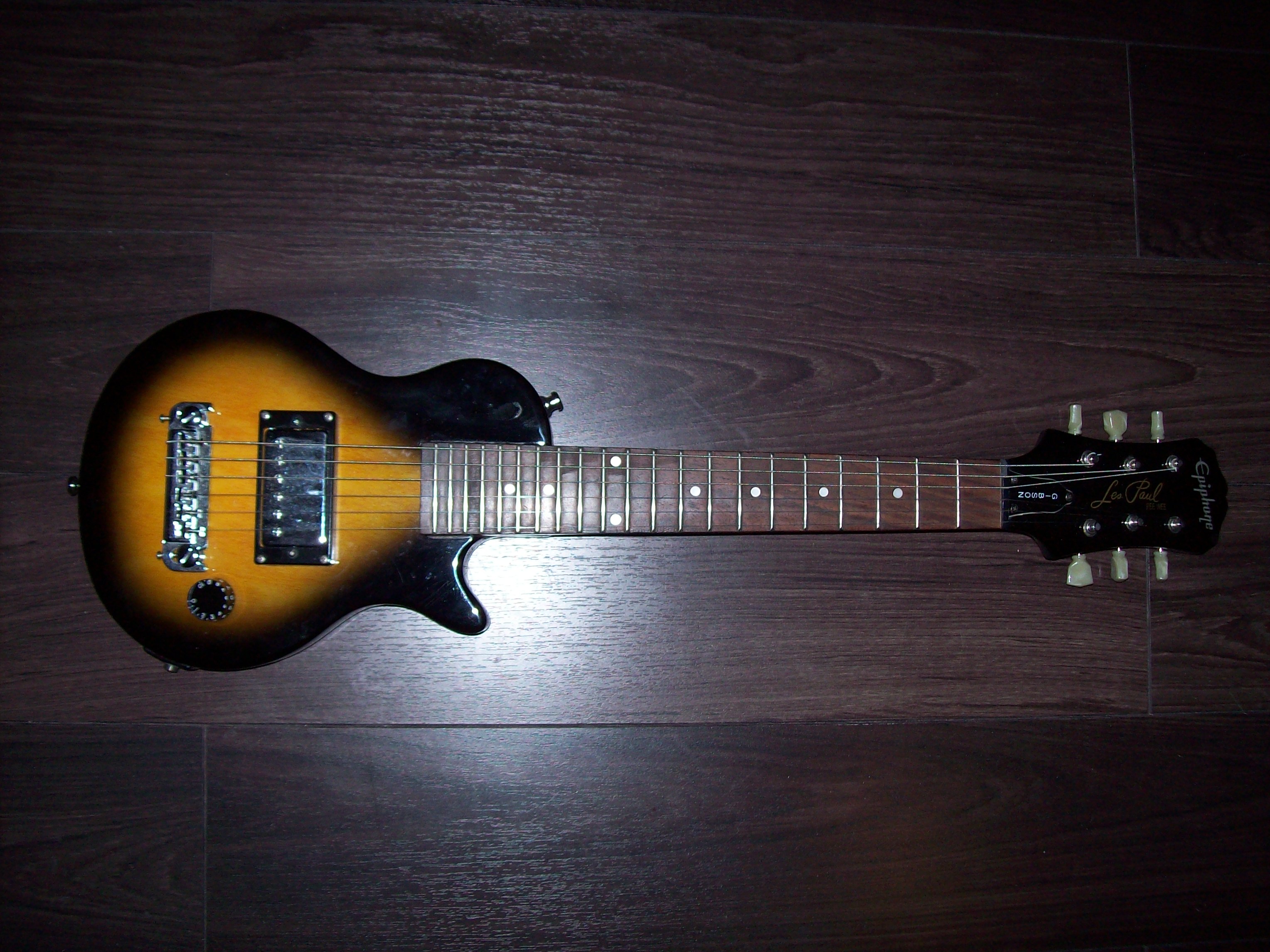 Les Paul Pee Wee Rave Rig - Epiphone Les Paul Pee Wee Rave Rig ...