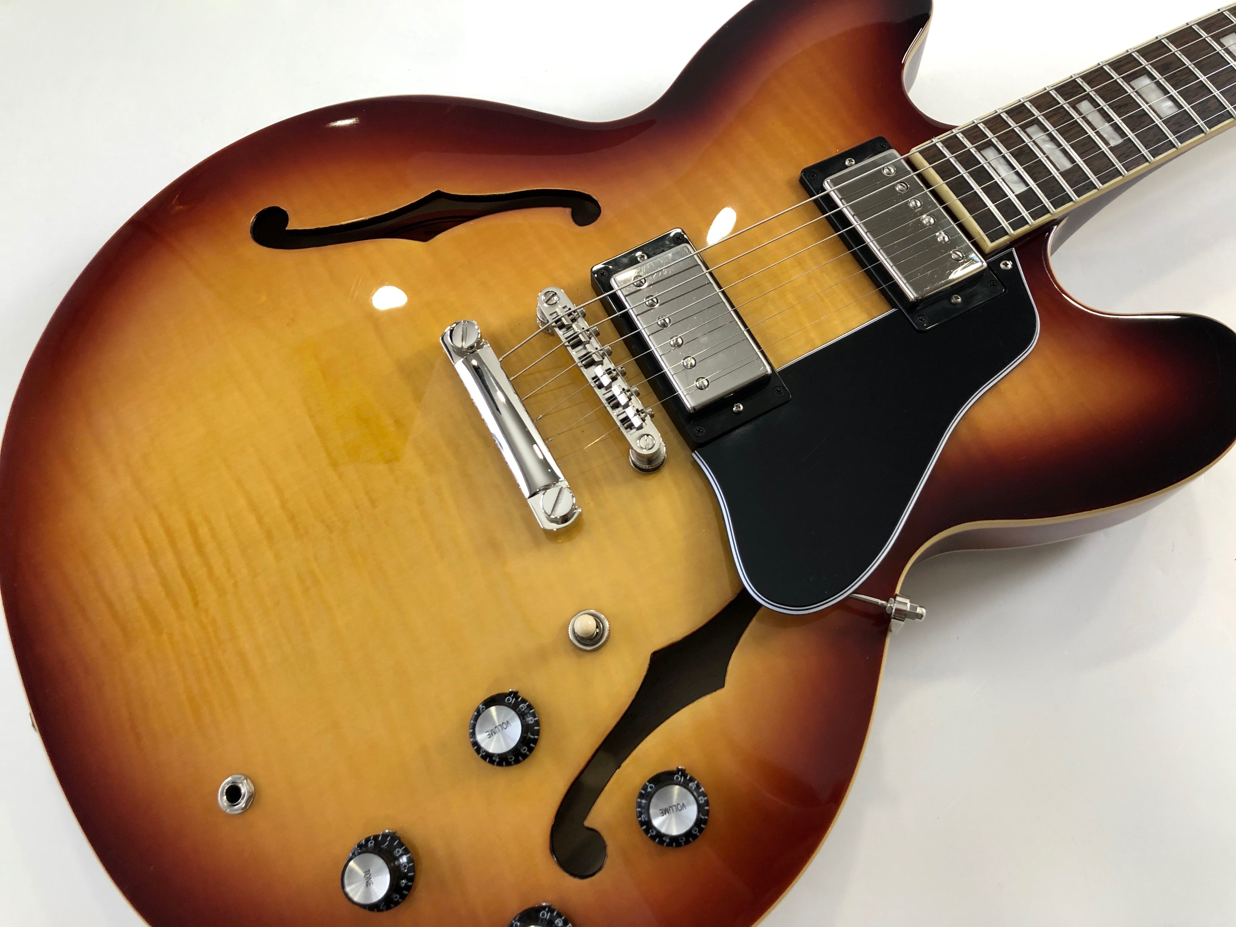 Original ES-335 Figured - Epiphone Original ES-335 Figured - Audiofanzine
