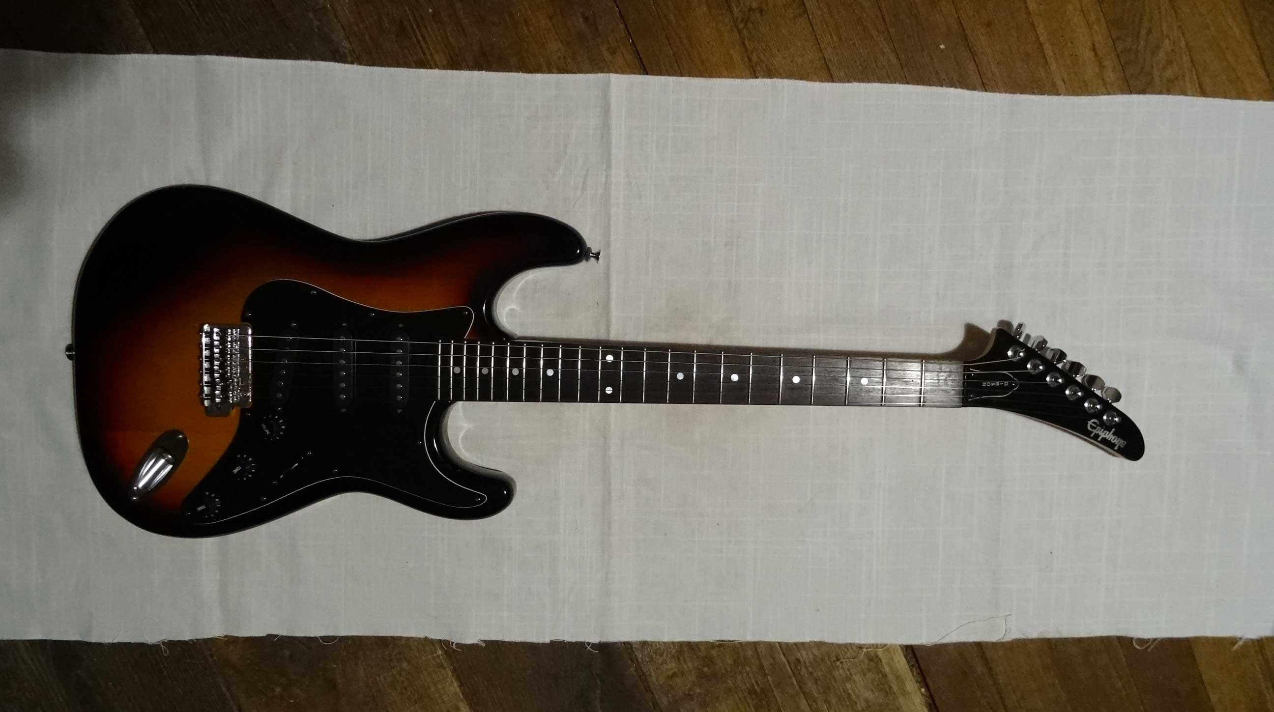 S-310 - Epiphone S-310 - Audiofanzine