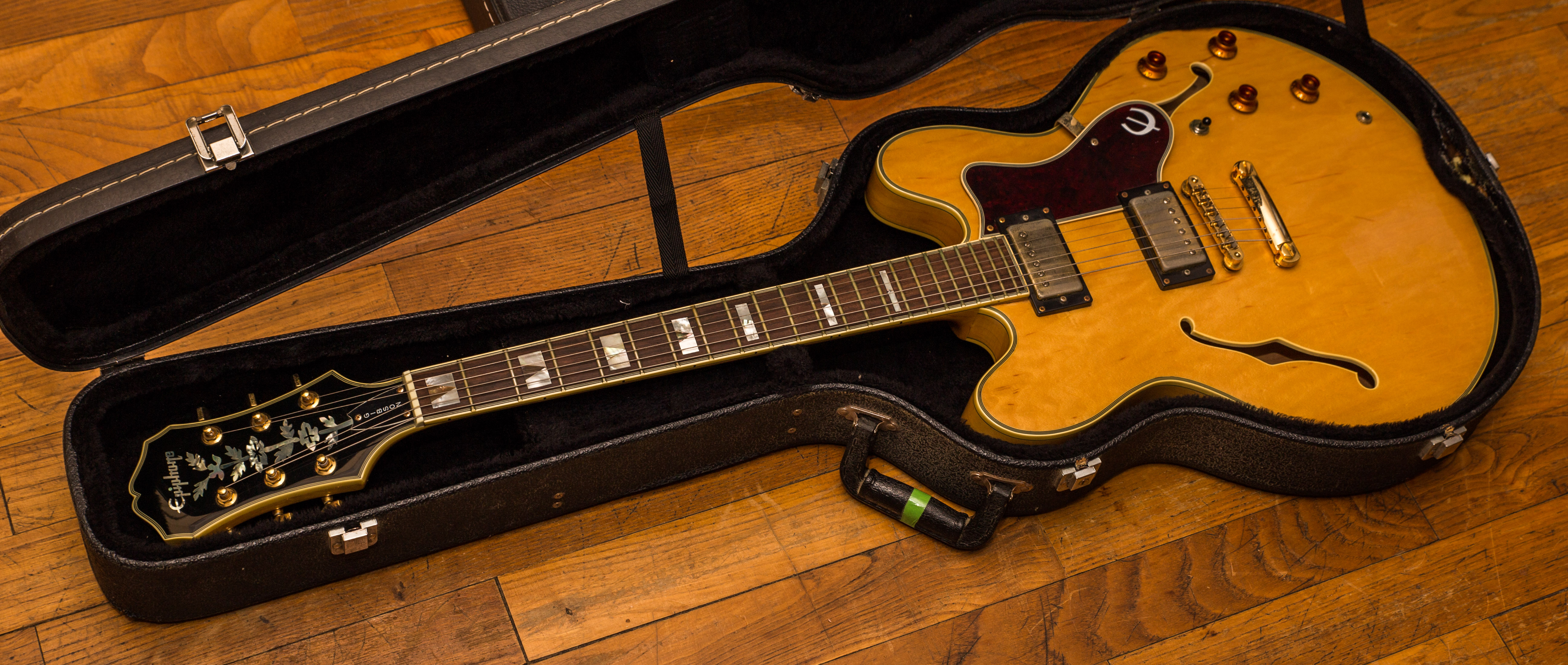 SHERATON - Epiphone Sheraton - Audiofanzine