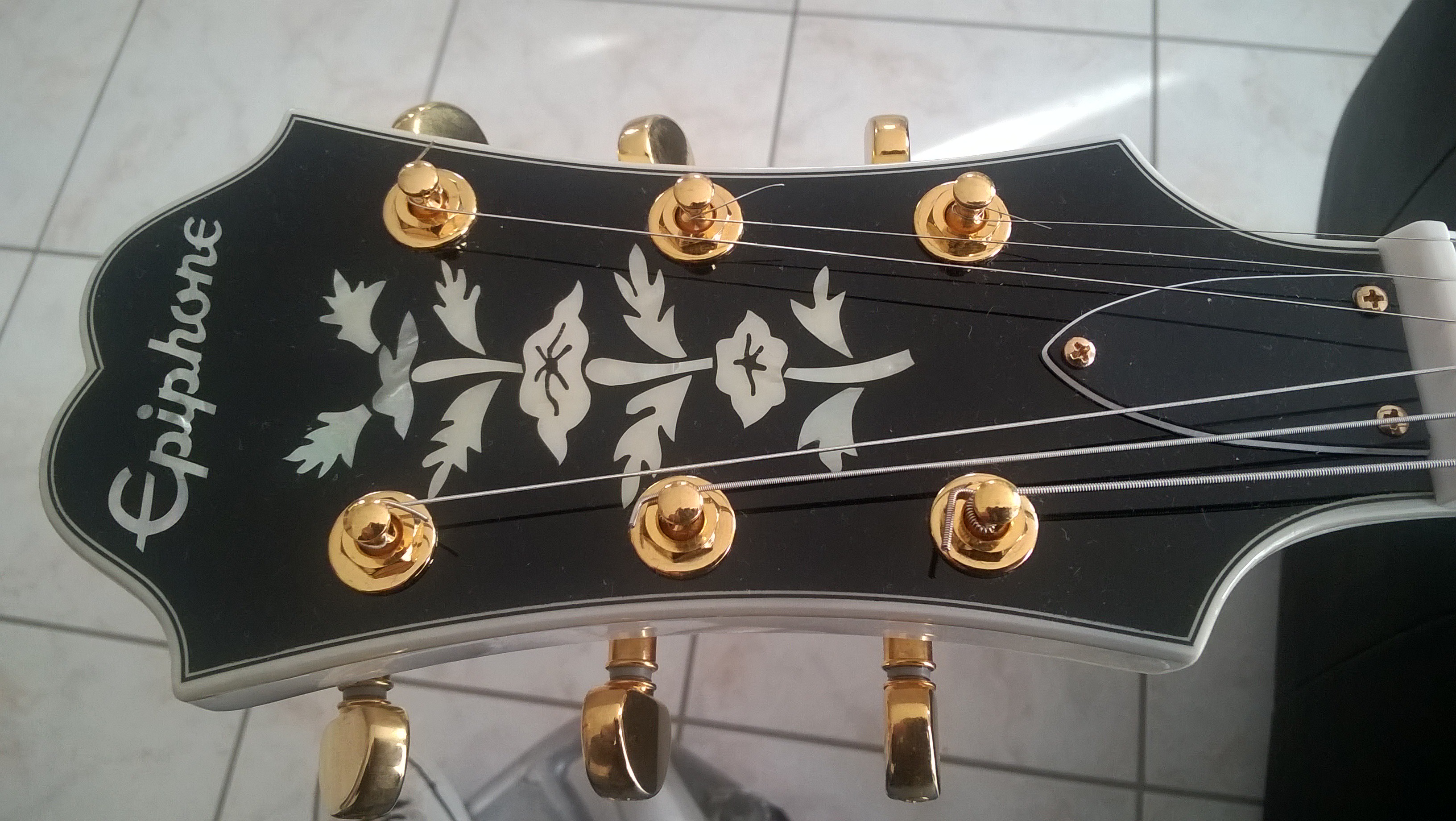 UNION JACK SHERATON - Epiphone Union Jack Sheraton - Audiofanzine