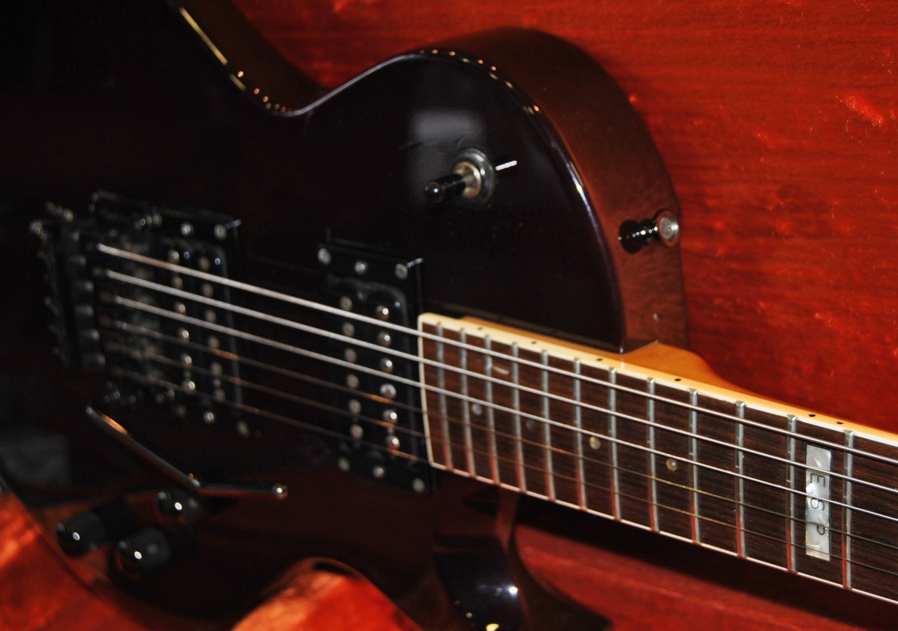 ECLIPSE-I CTM FR - BLACK - ESP Eclipse-I CTM FR - Black - Audiofanzine