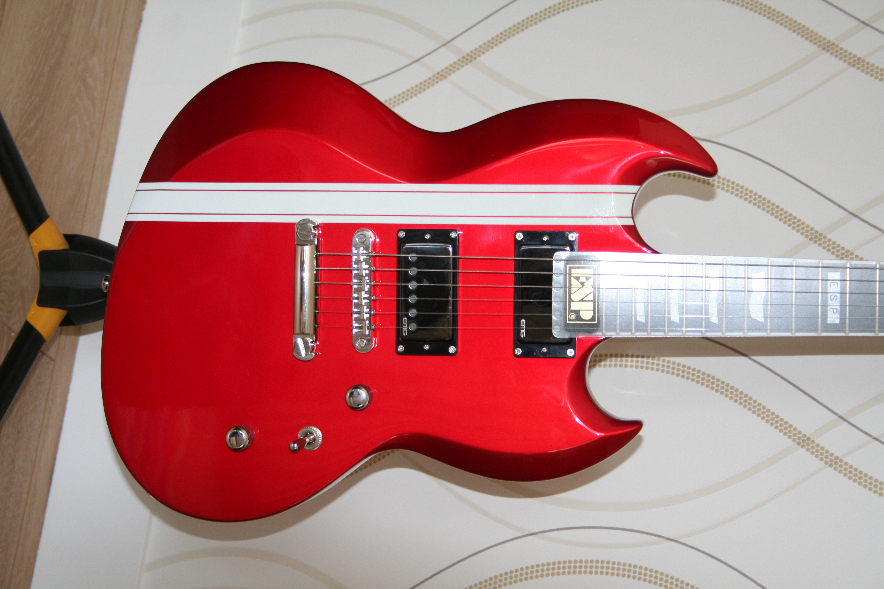 Photo ESP Viper - Racing Red : ESP [Viper Series] Viper - Racing Red ...