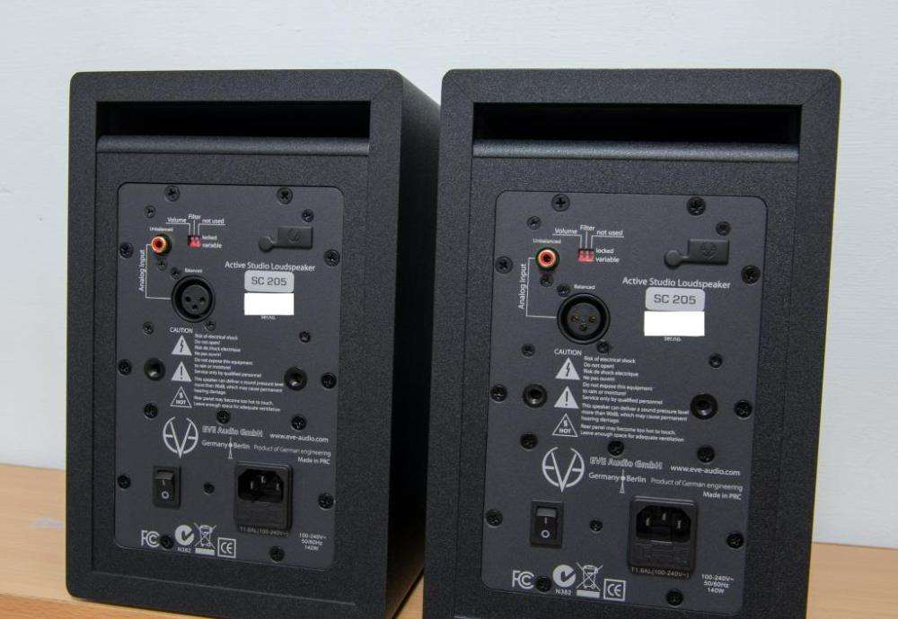 SC205 - Eve Audio SC205 - Audiofanzine