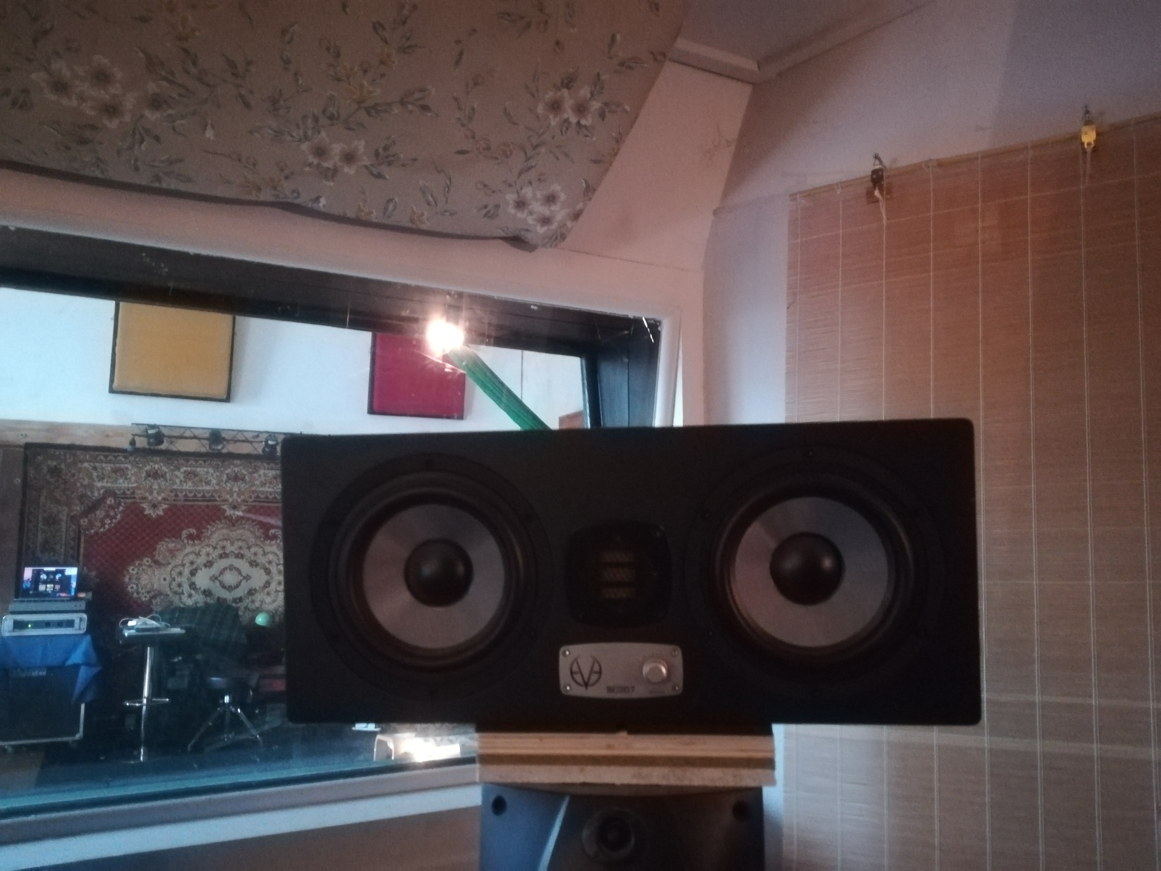 SC307 - Eve Audio SC307 - Audiofanzine