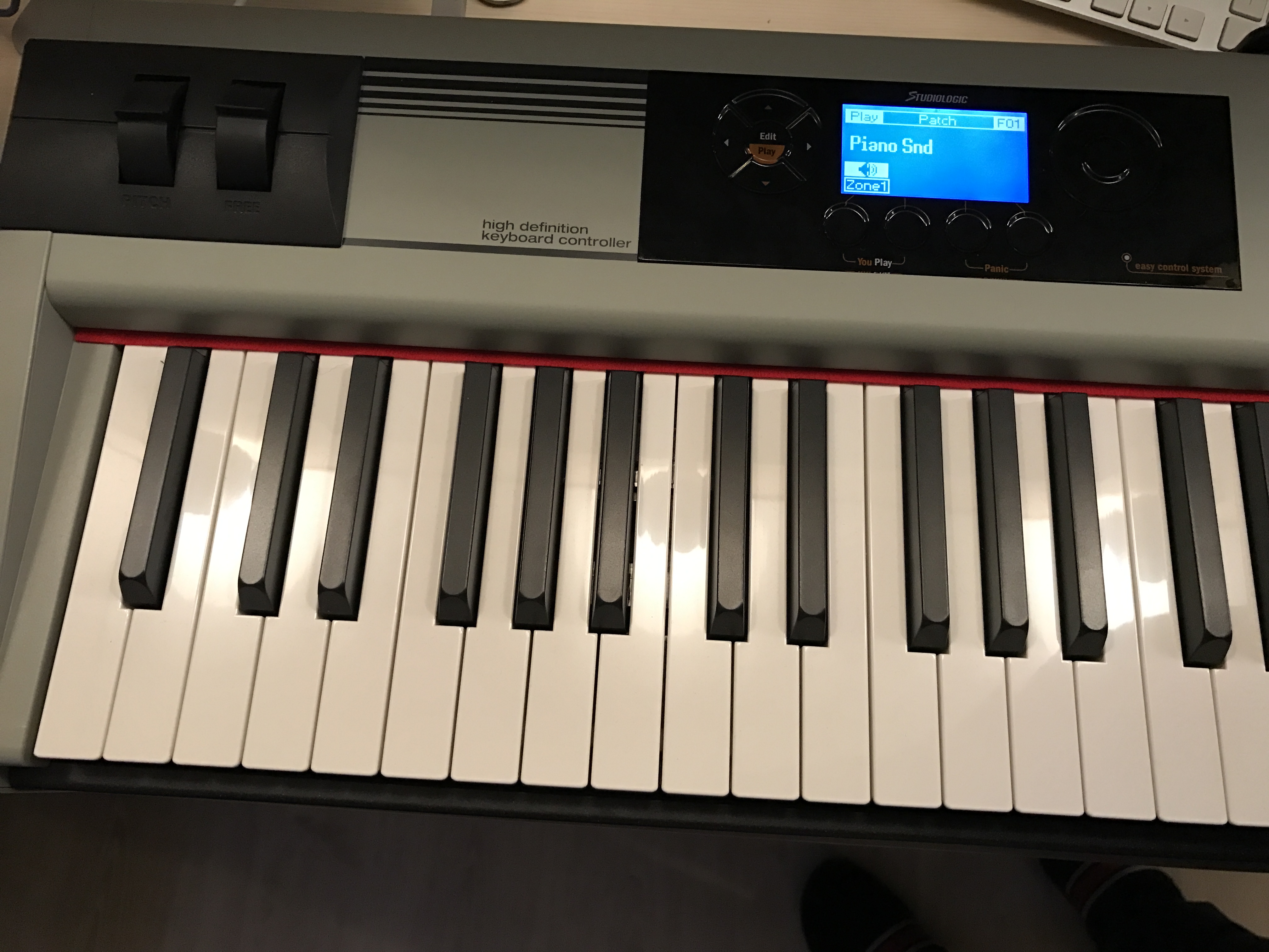 Photo Fatar / Studiologic Numa Nano : Fatar / Studiologic Numa Nano ...