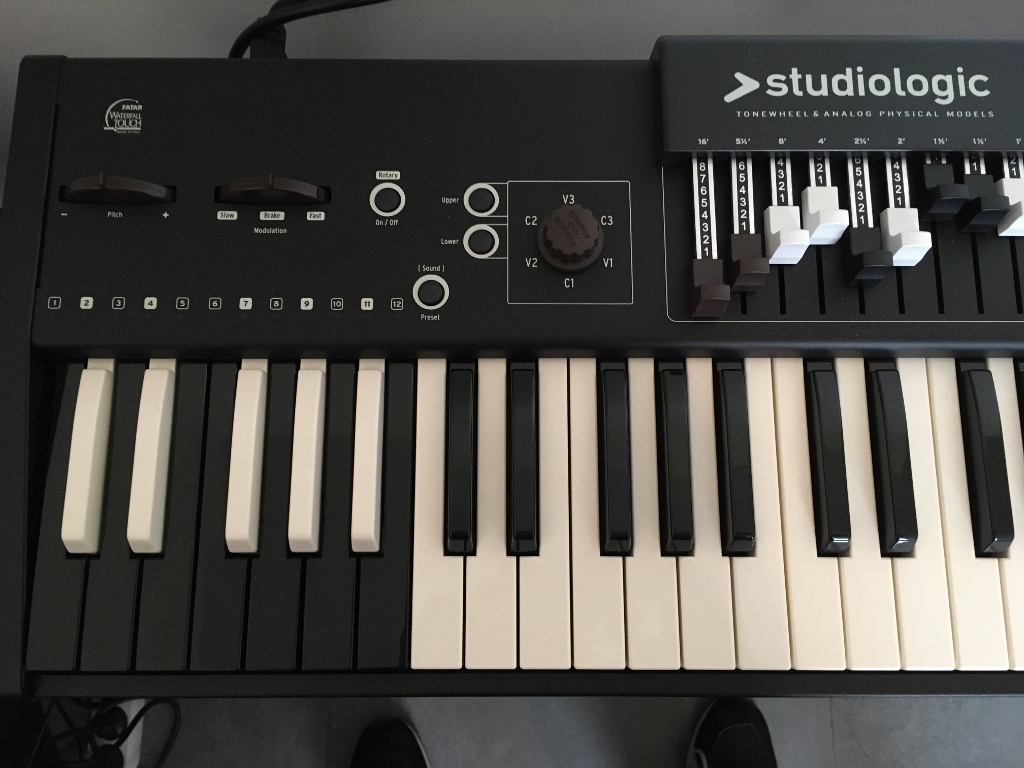 NUMA ORGAN 2 - Fatar / Studiologic Numa Organ 2 - Audiofanzine