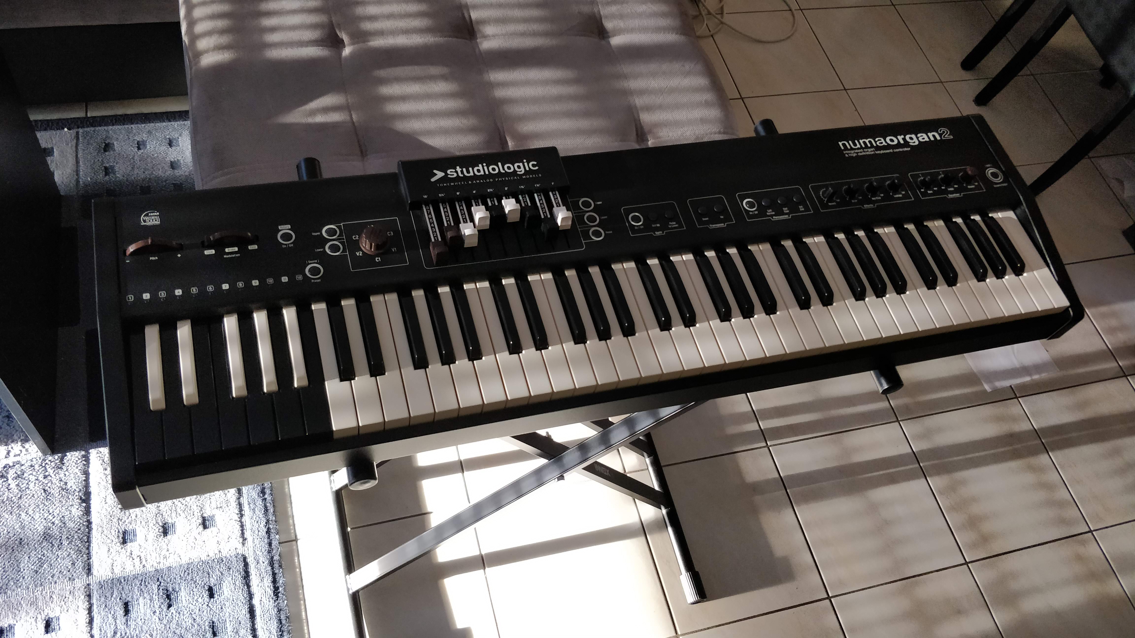 Fatar / Studiologic Numa Organ 2 - Audiofanzine