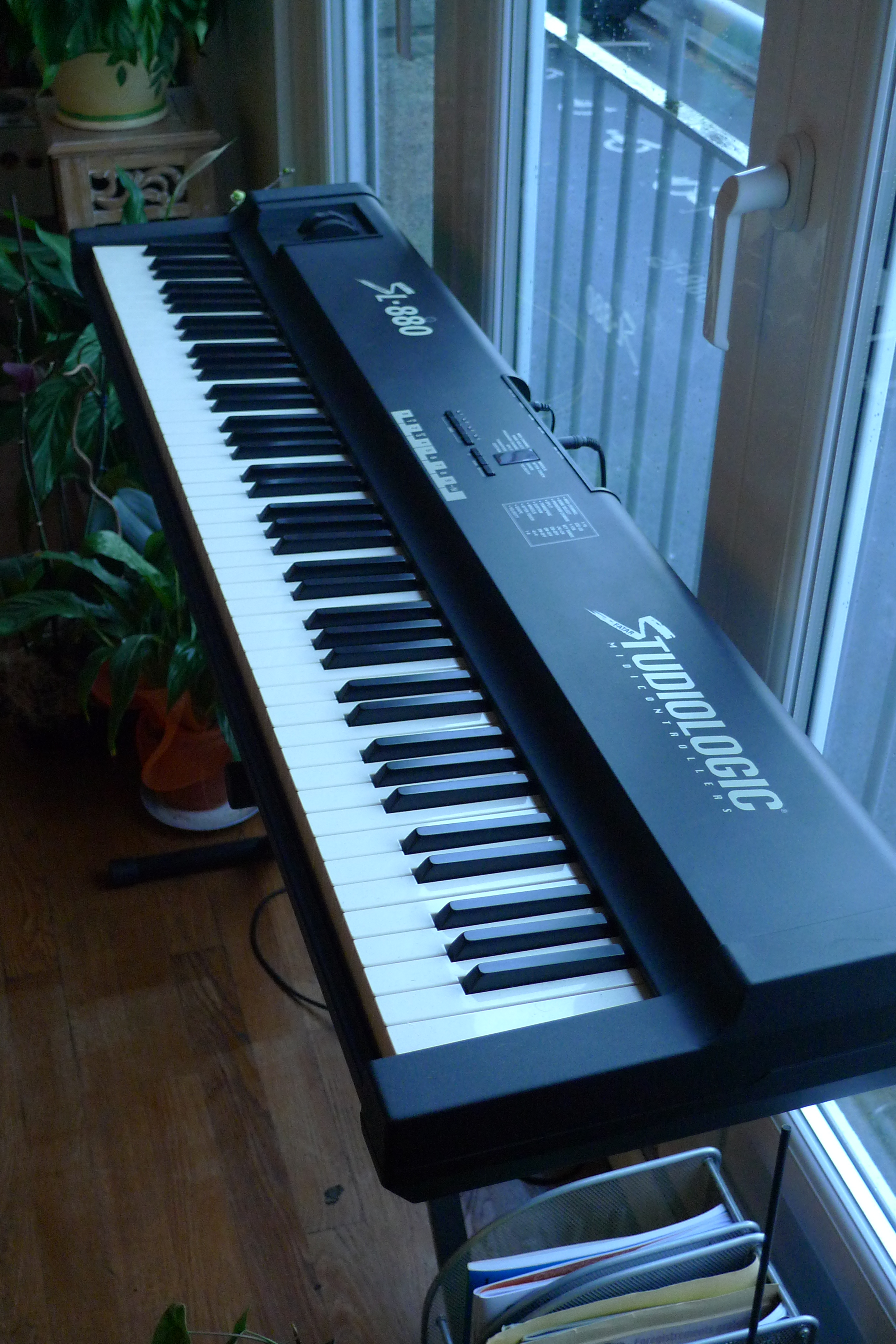 Photo Fatar / Studiologic SL-880 : Fatar / Studiologic SL-880 (16559 ...