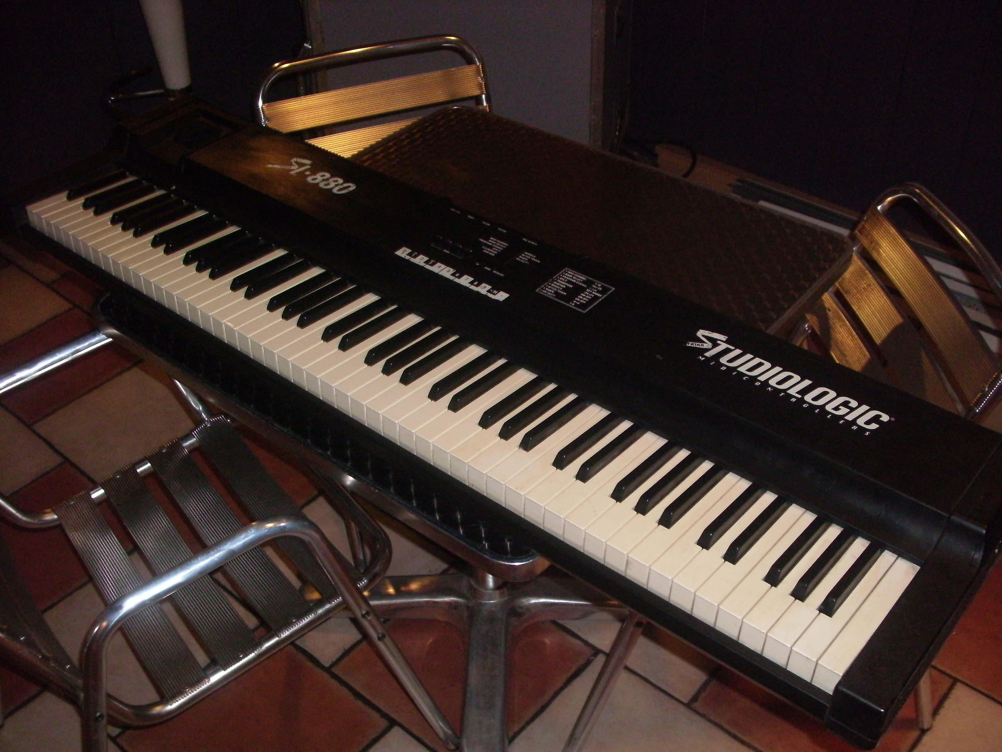 Photo Fatar / Studiologic SL-880 : Fatar / Studiologic SL-880 (57102 ...