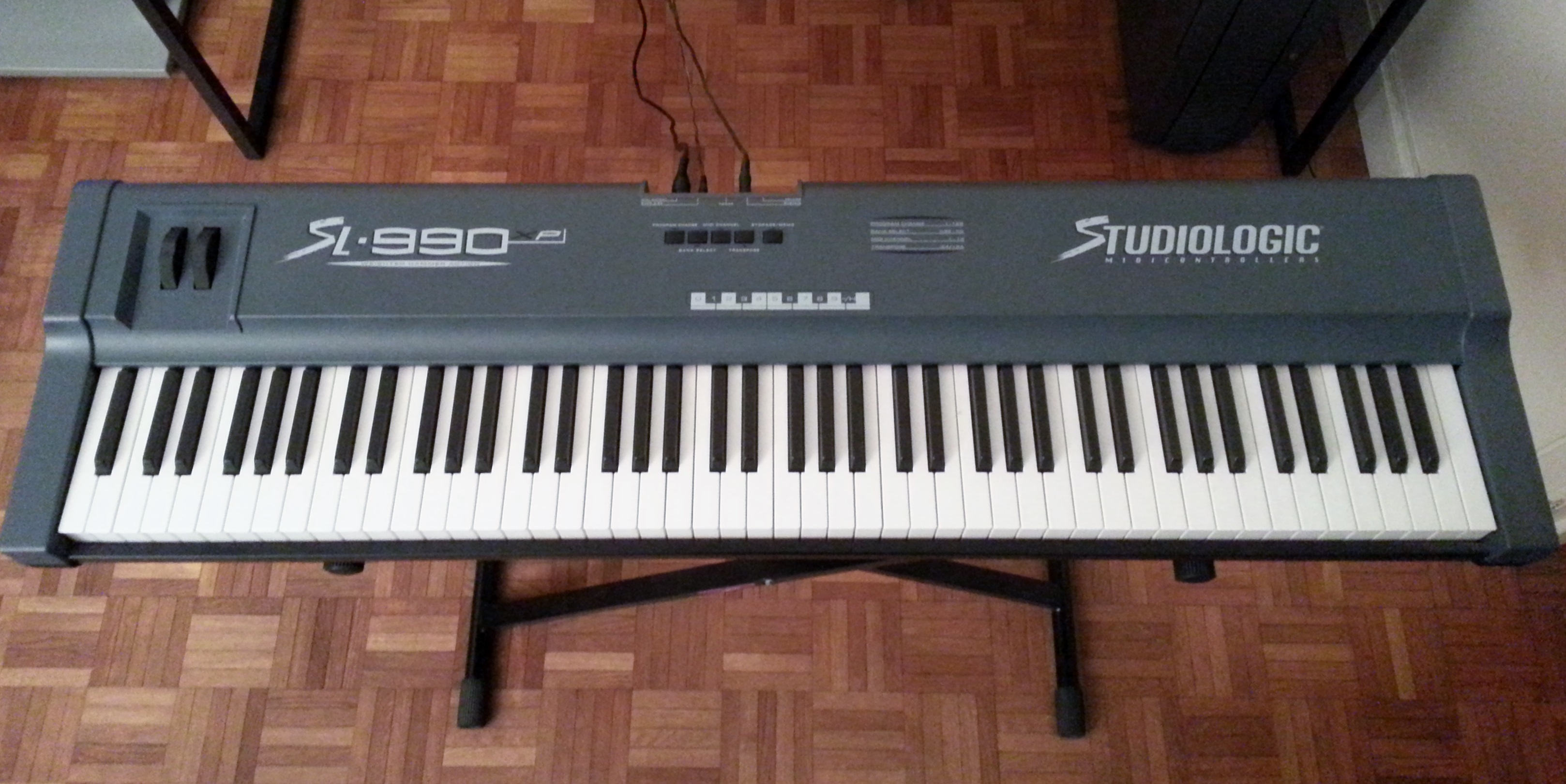 Photo Fatar / Studiologic SL-990 XP : Fatar / Studiologic SL-990 XP ...