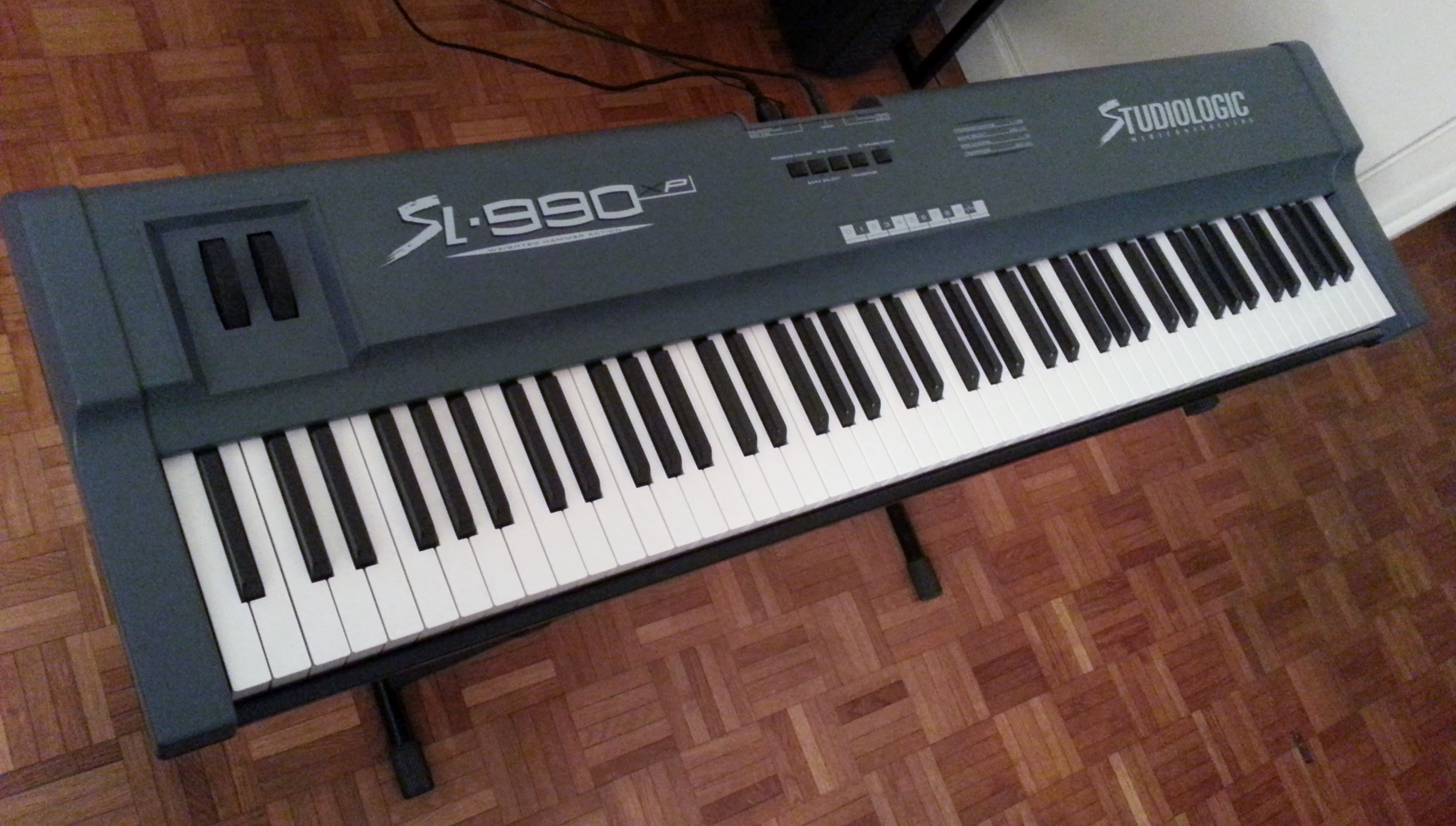 Photo Fatar / Studiologic SL-990 XP : Fatar / Studiologic SL-990 XP ...