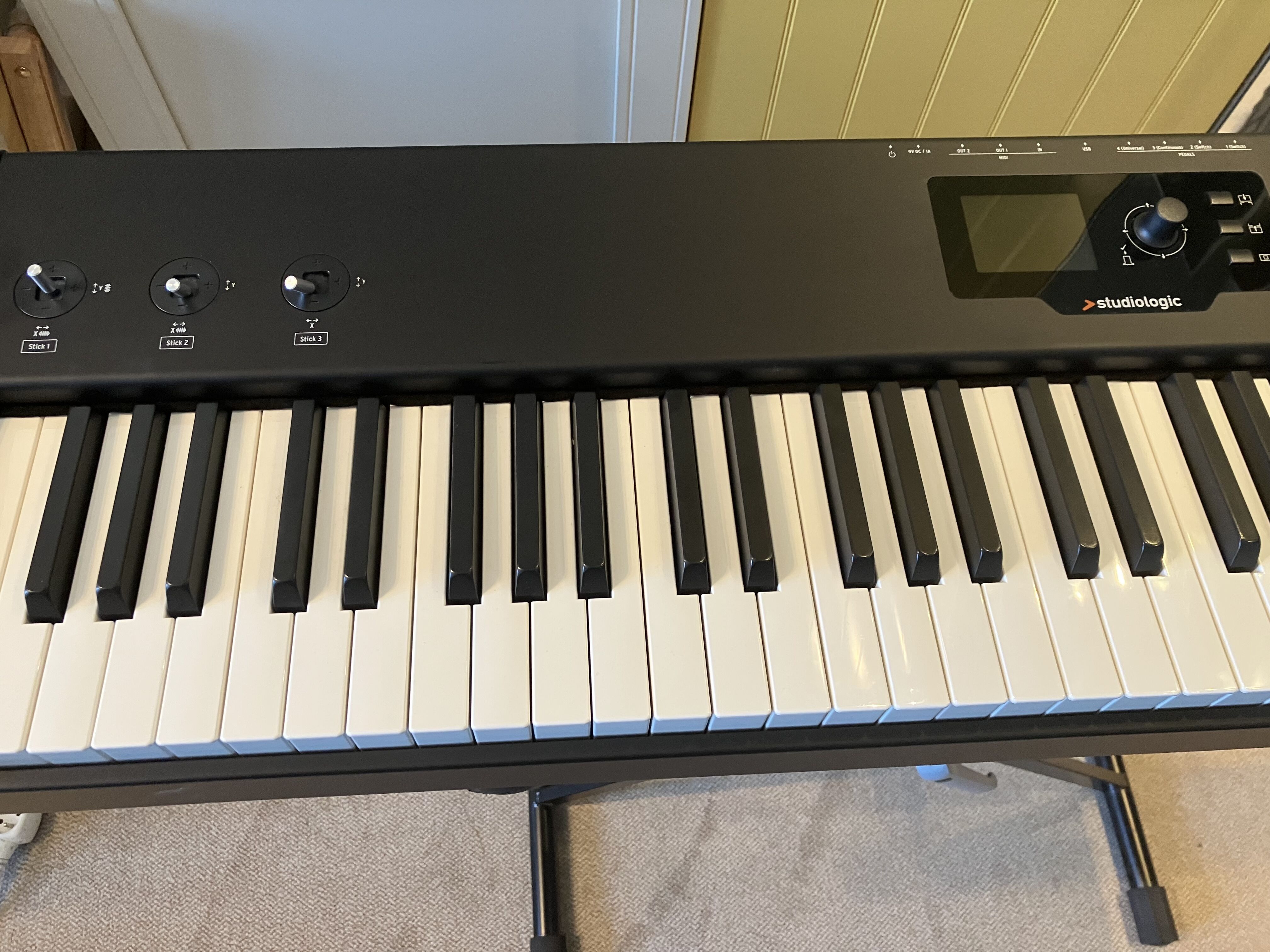 SL73 Studio - Fatar / Studiologic SL73 Studio - Audiofanzine