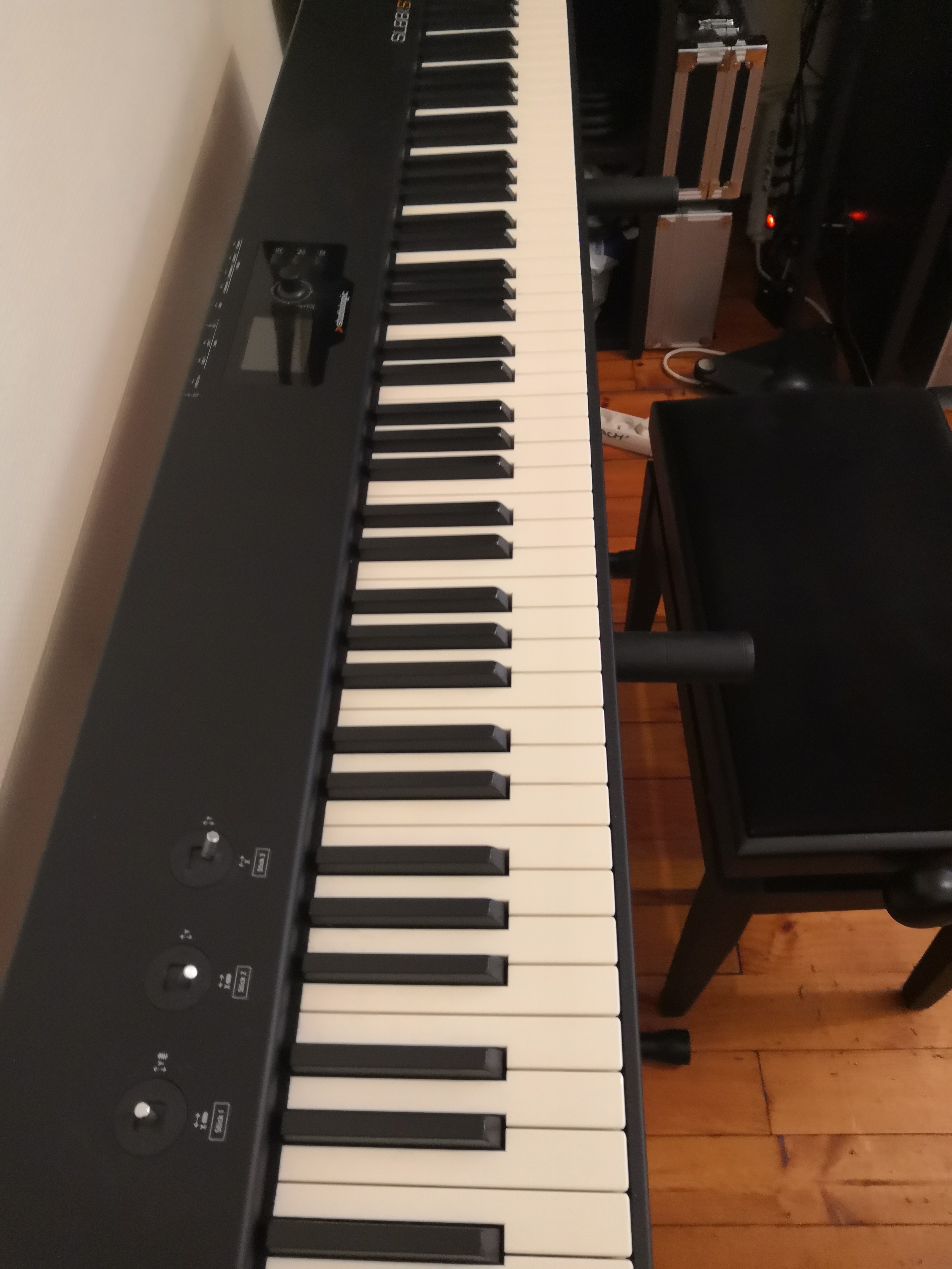 SL88 Studio - Fatar / Studiologic SL88 Studio - Audiofanzine