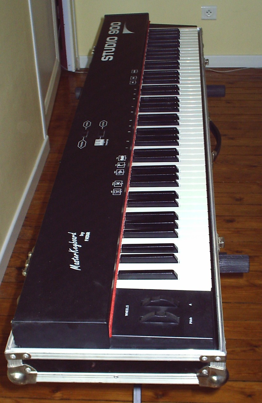 Photo Fatar / Studiologic Studio 900 : Fatar / Studiologic Studio 900 ...