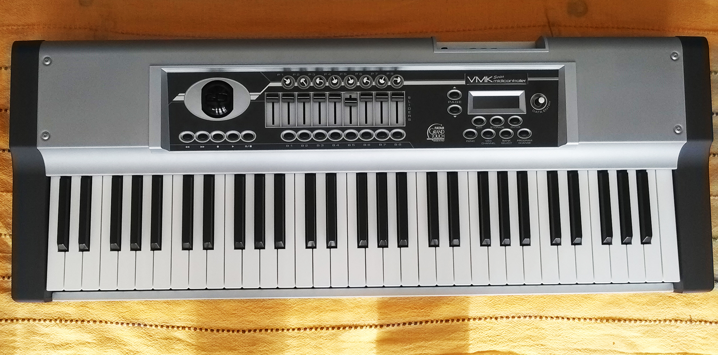 VMK-161-PLUS - Fatar / Studiologic VMK-161-plus - Audiofanzine