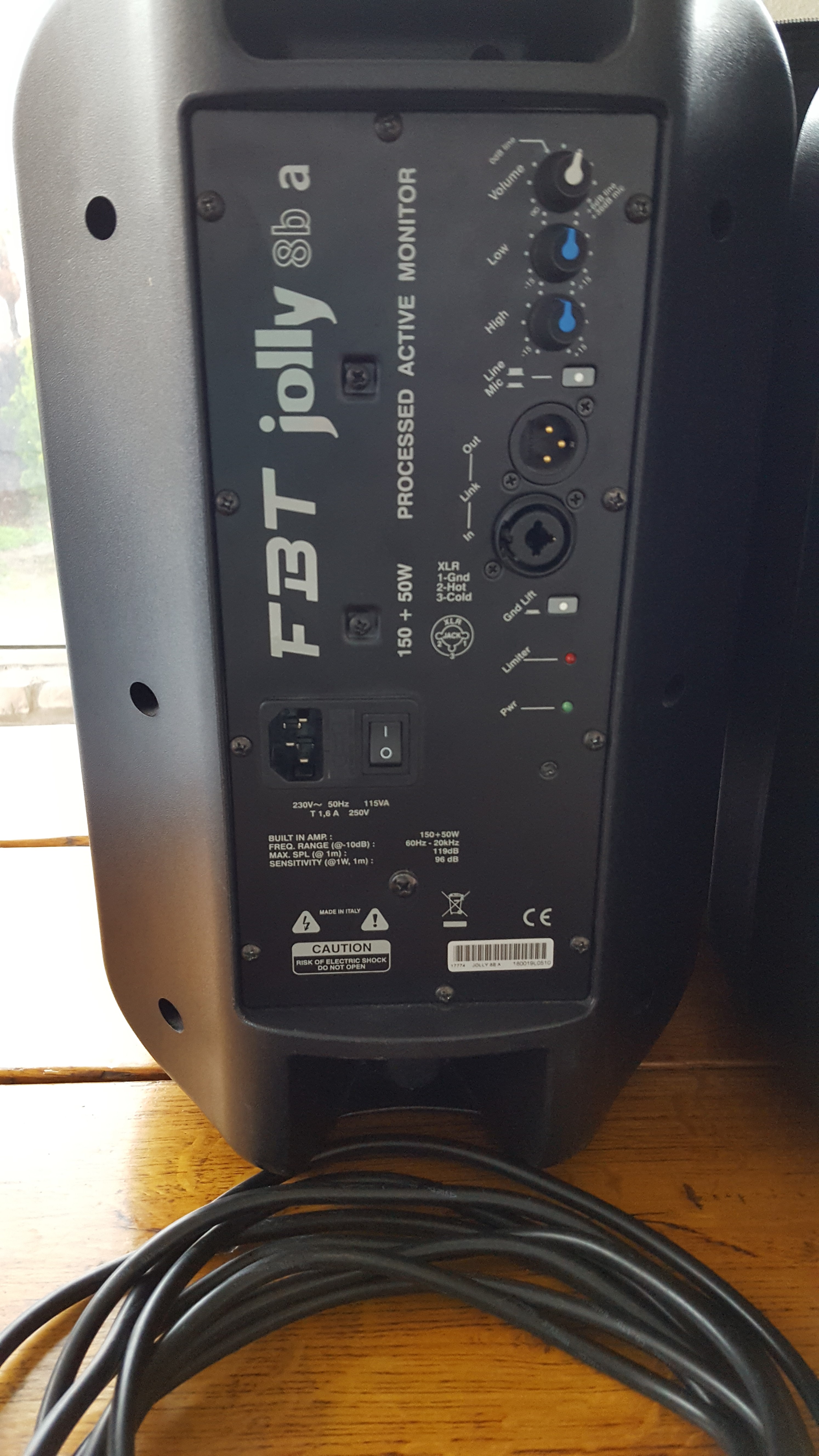 JOLLY 8B A - FBT Jolly 8b a - Audiofanzine