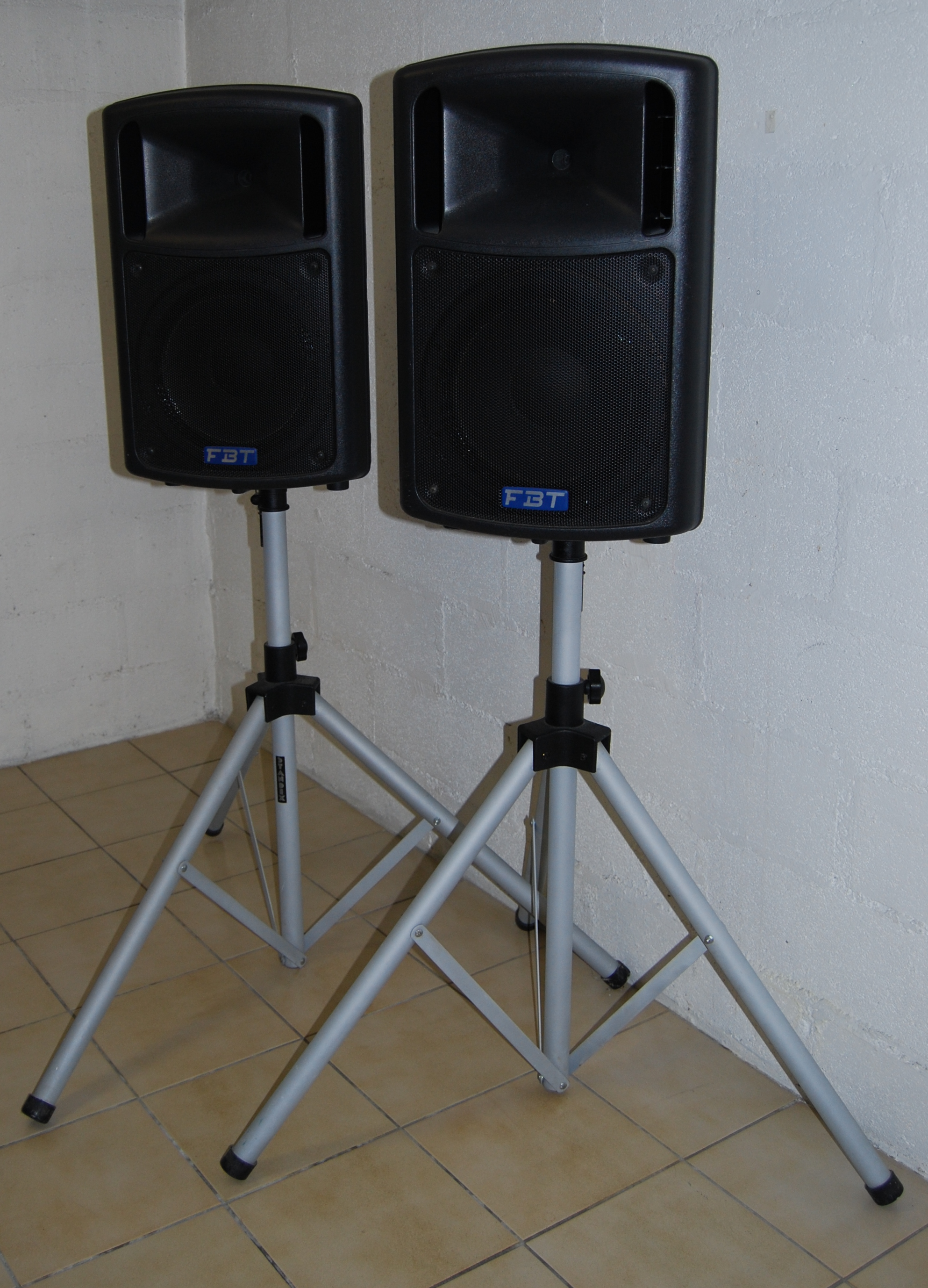 FBT MAXX 4A image (#554041) - Audiofanzine