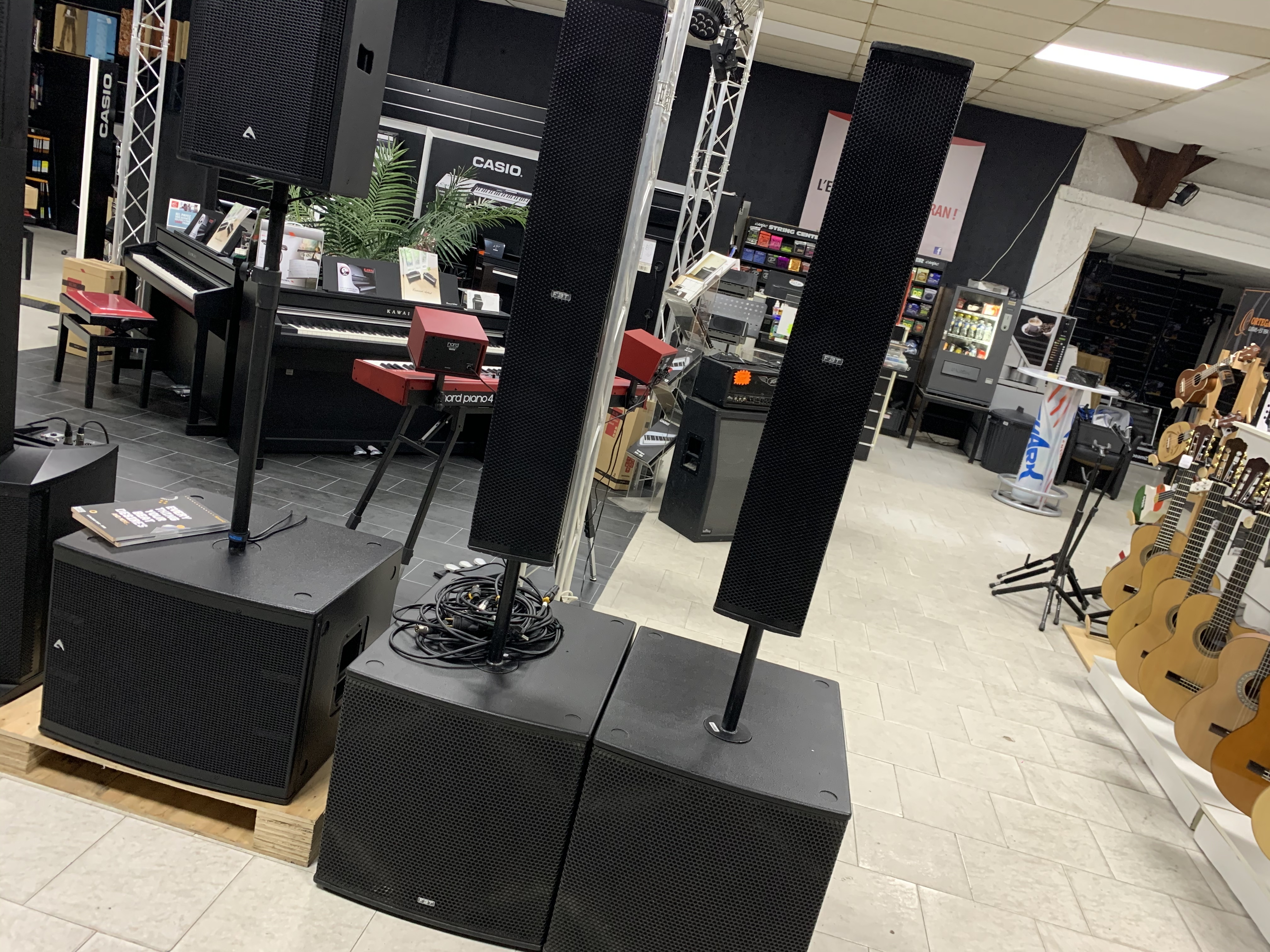 Vertus CLA 118SA - FBT Vertus CLA 118SA - Audiofanzine