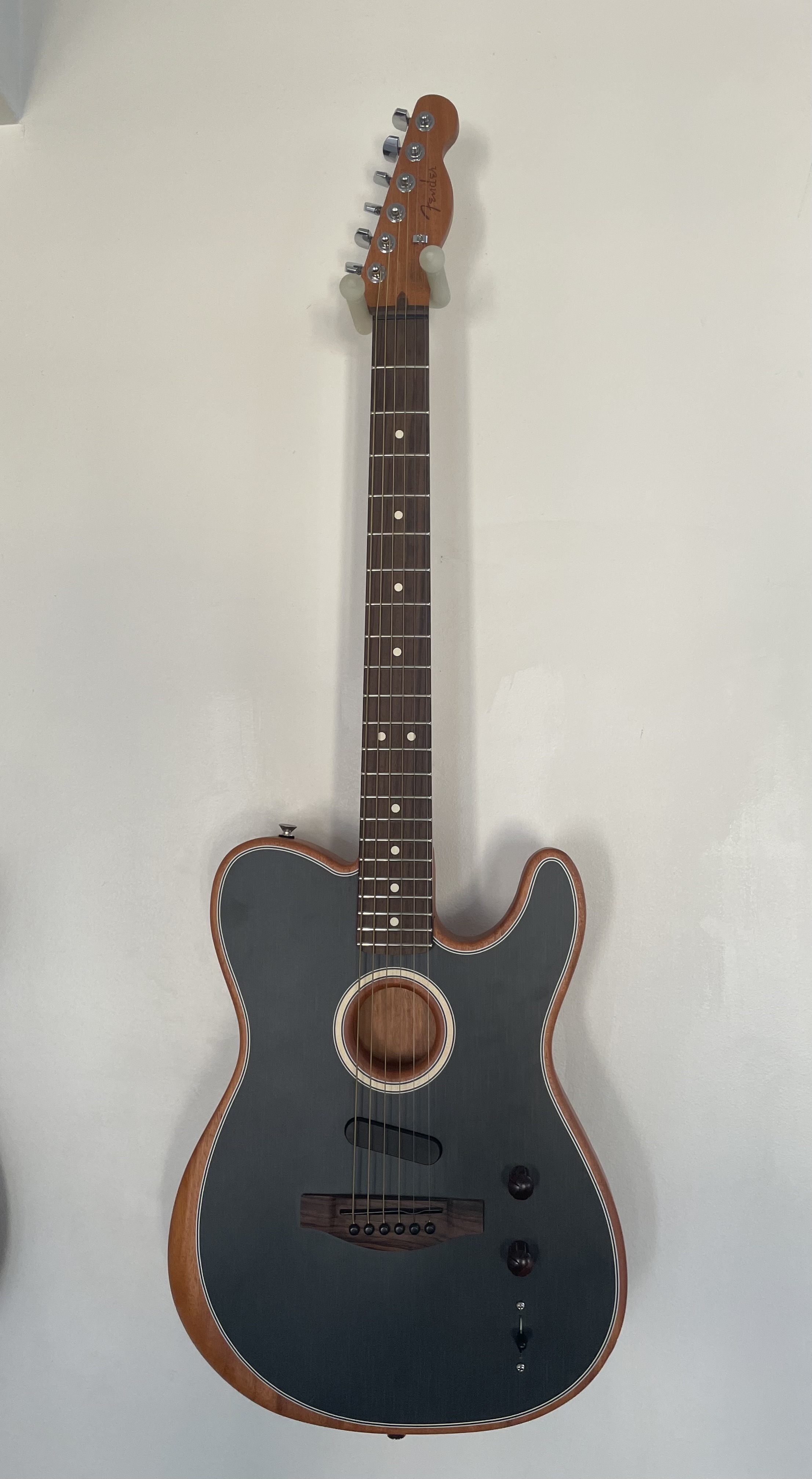 Acoustasonic Player Telecaster Fender - Audiofanzine