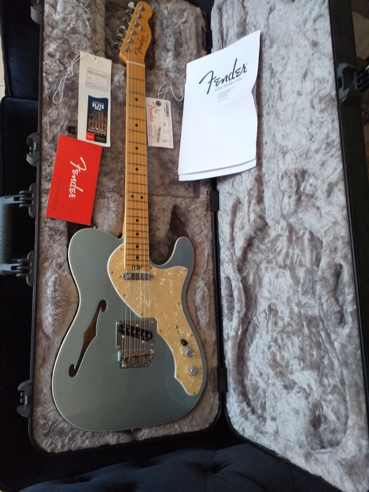 American Elite Telecaster Thinline Fender - Audiofanzine