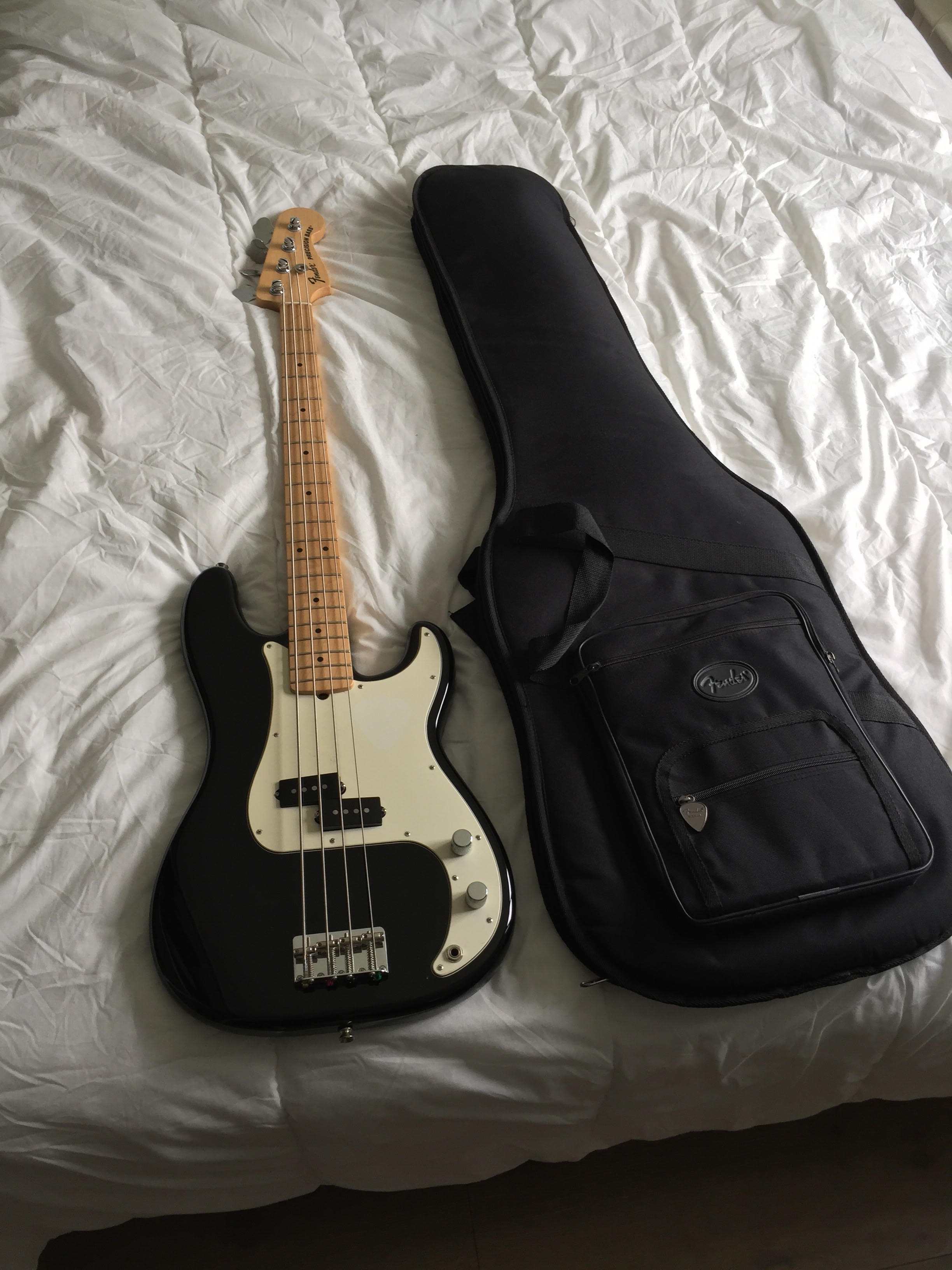 American Special Precision Bass Fender - Audiofanzine