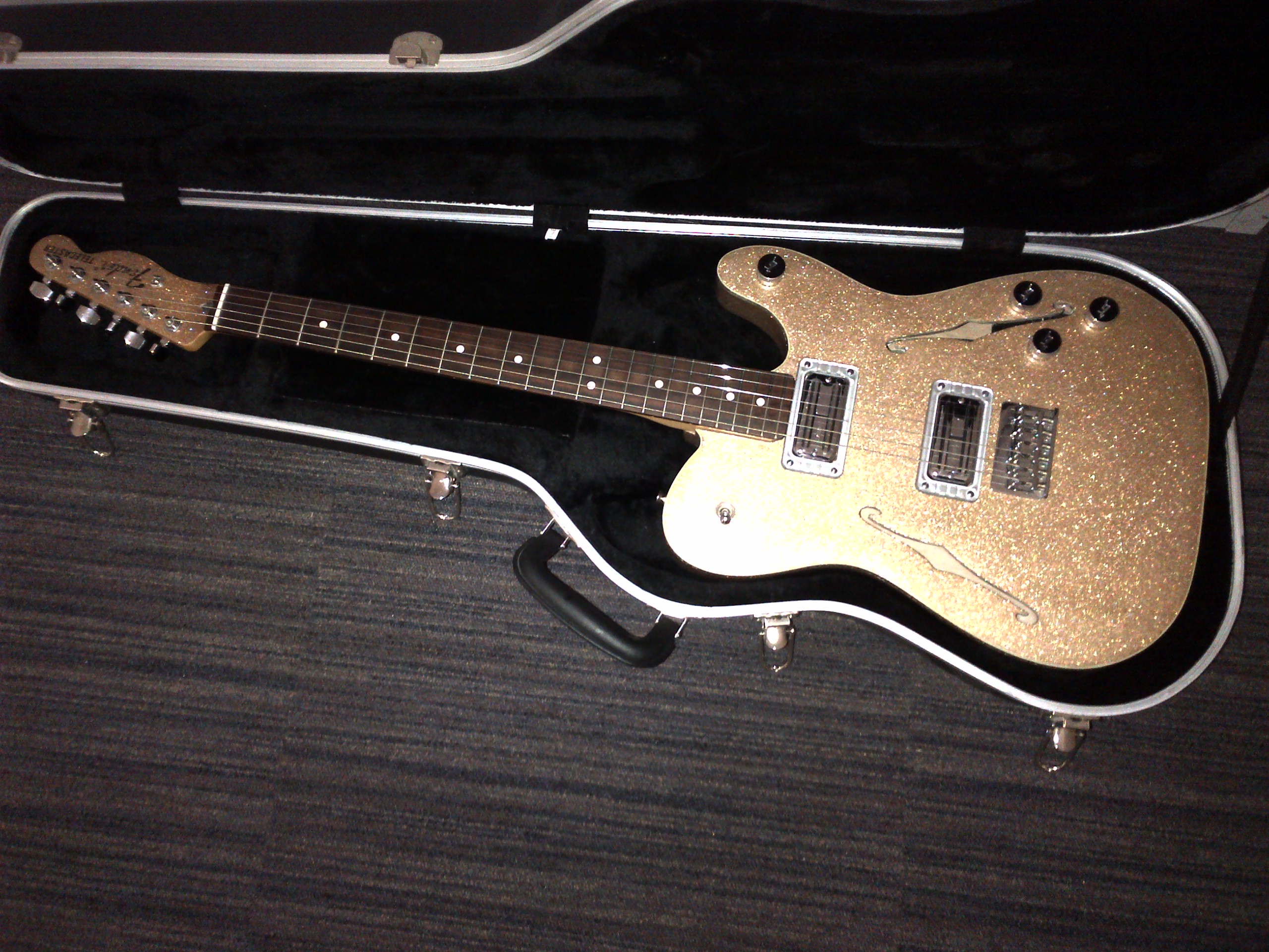 BLACKTOP TELECASTER HH - Fender Blacktop Telecaster HH - Audiofanzine