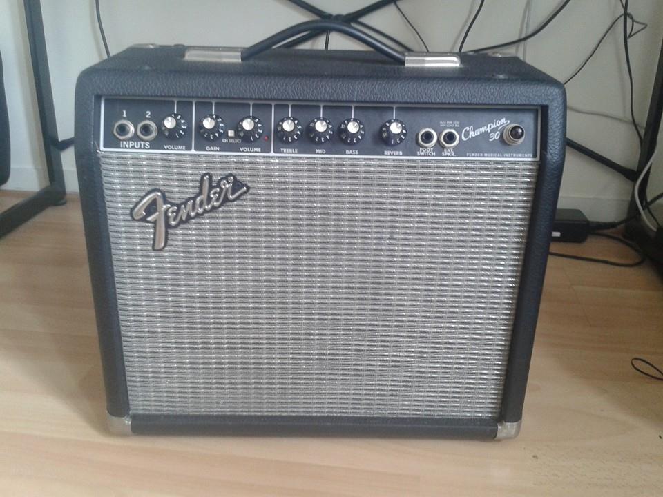 Fender Champion 30 image (#845270) - Audiofanzine