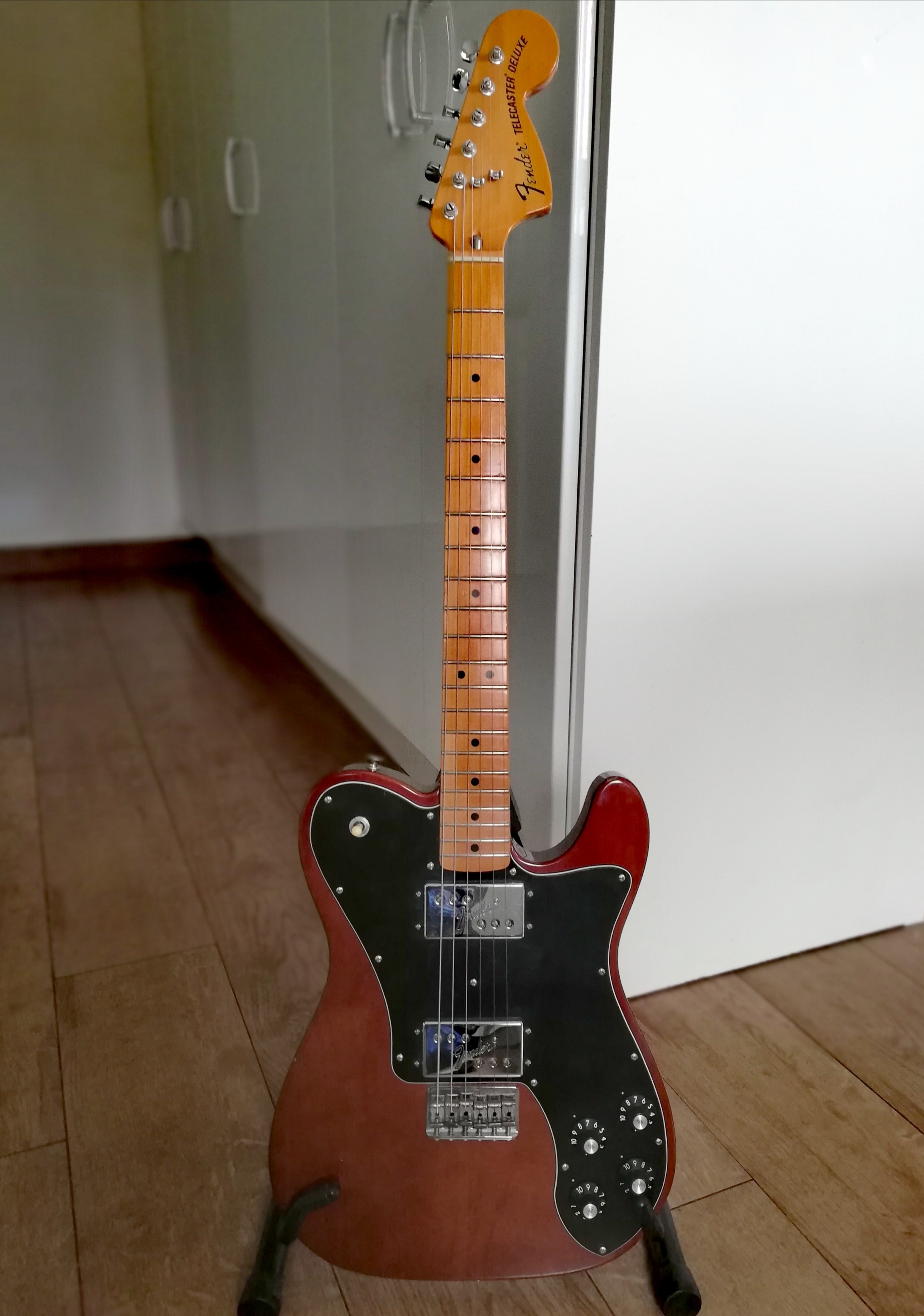 Classic '72 Telecaster Deluxe Fender - Audiofanzine