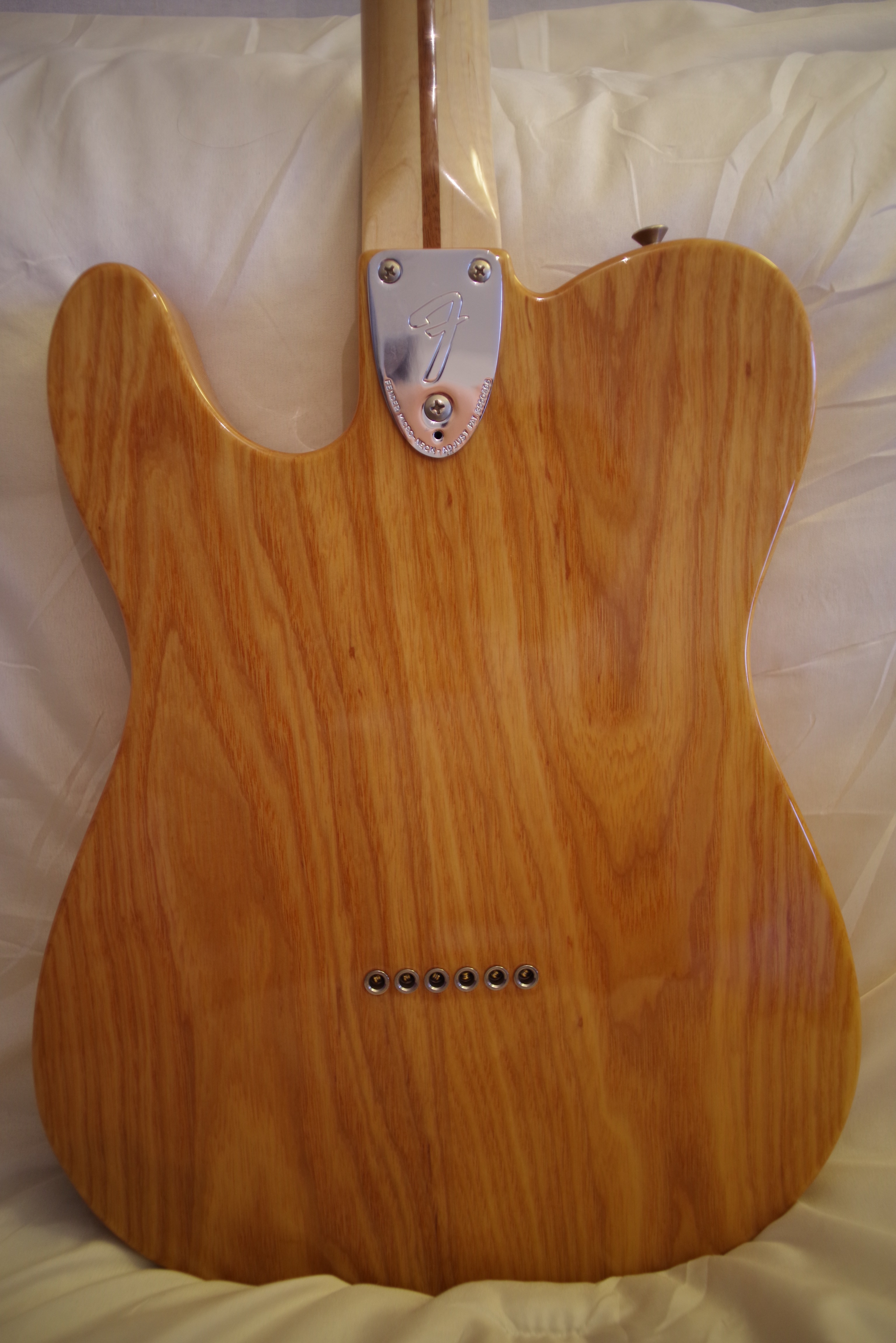 Classic '72 Telecaster Thinline Fender - Audiofanzine