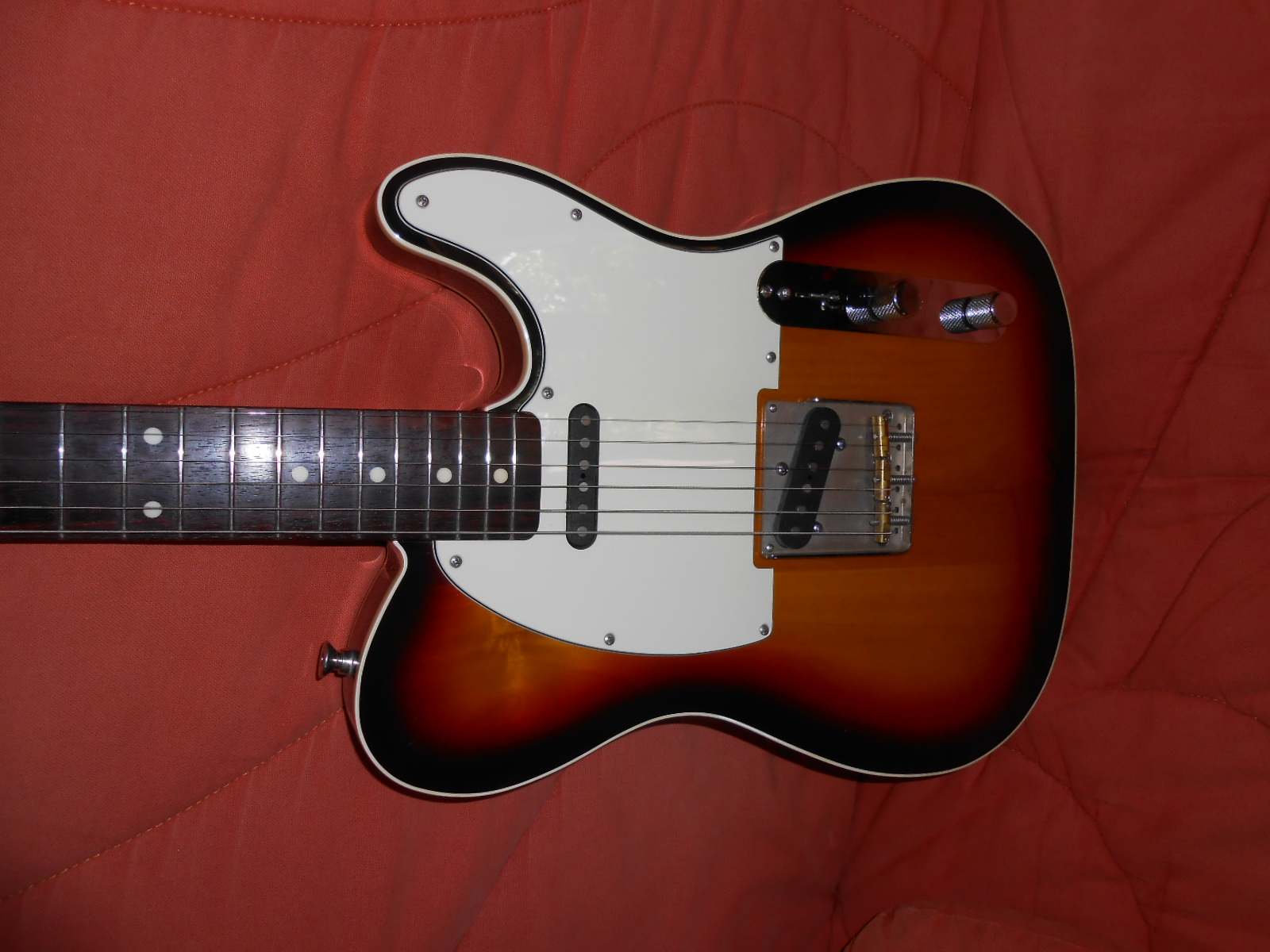 Classic Japan '62 Telecaster Custom Fender - Audiofanzine