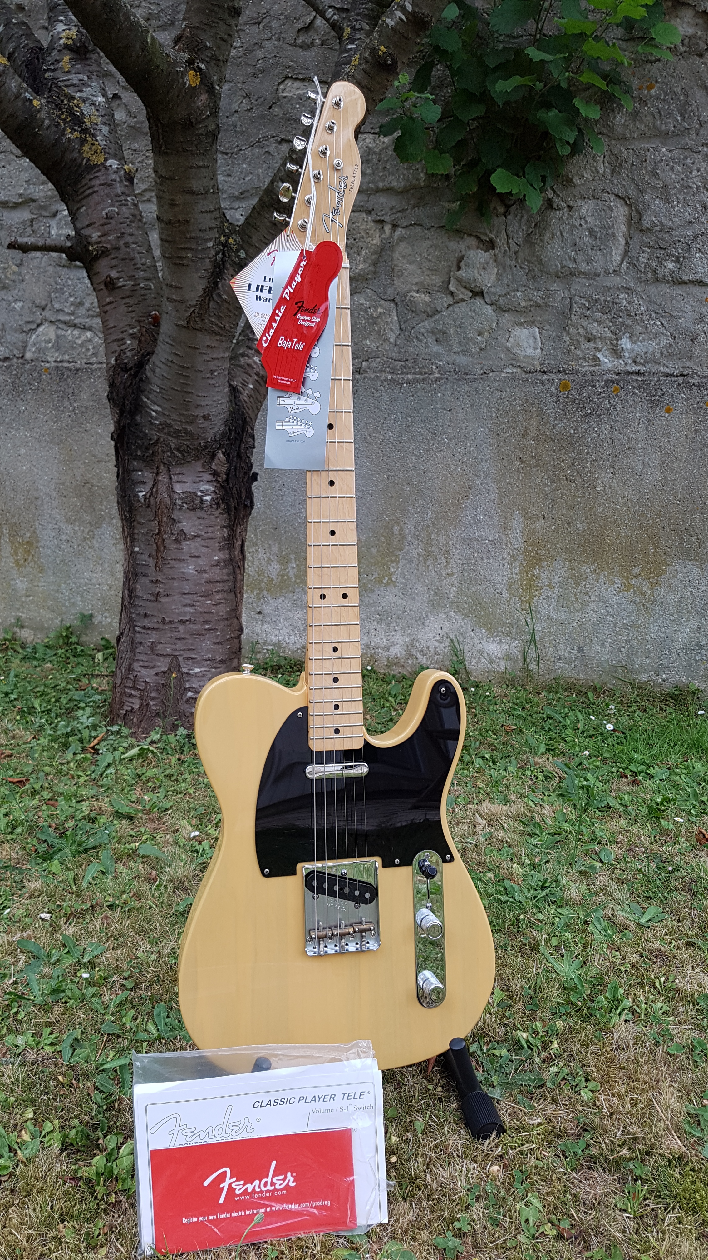 Classic Player Baja Telecaster Fender - Audiofanzine