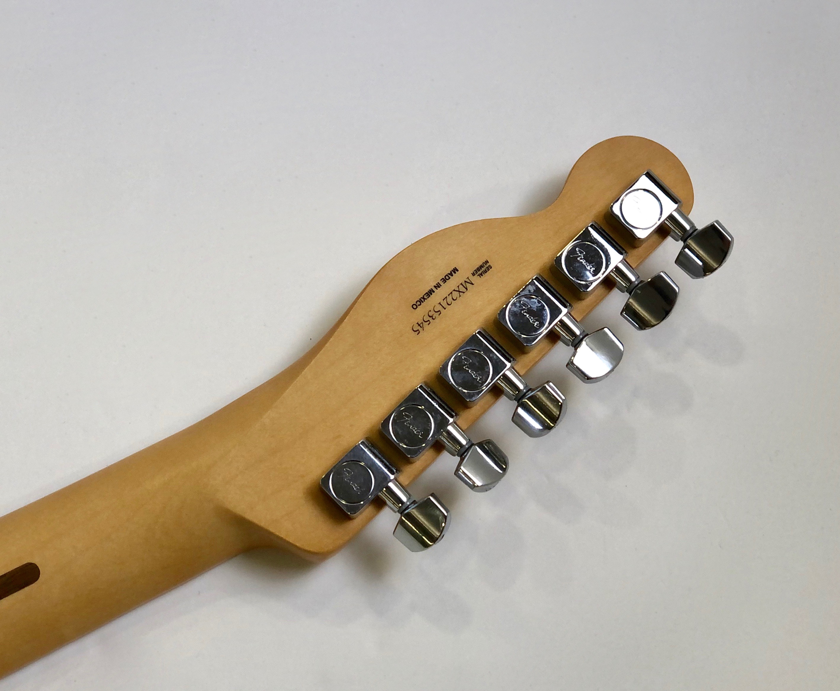 Classic Player Baja Telecaster Fender - Audiofanzine