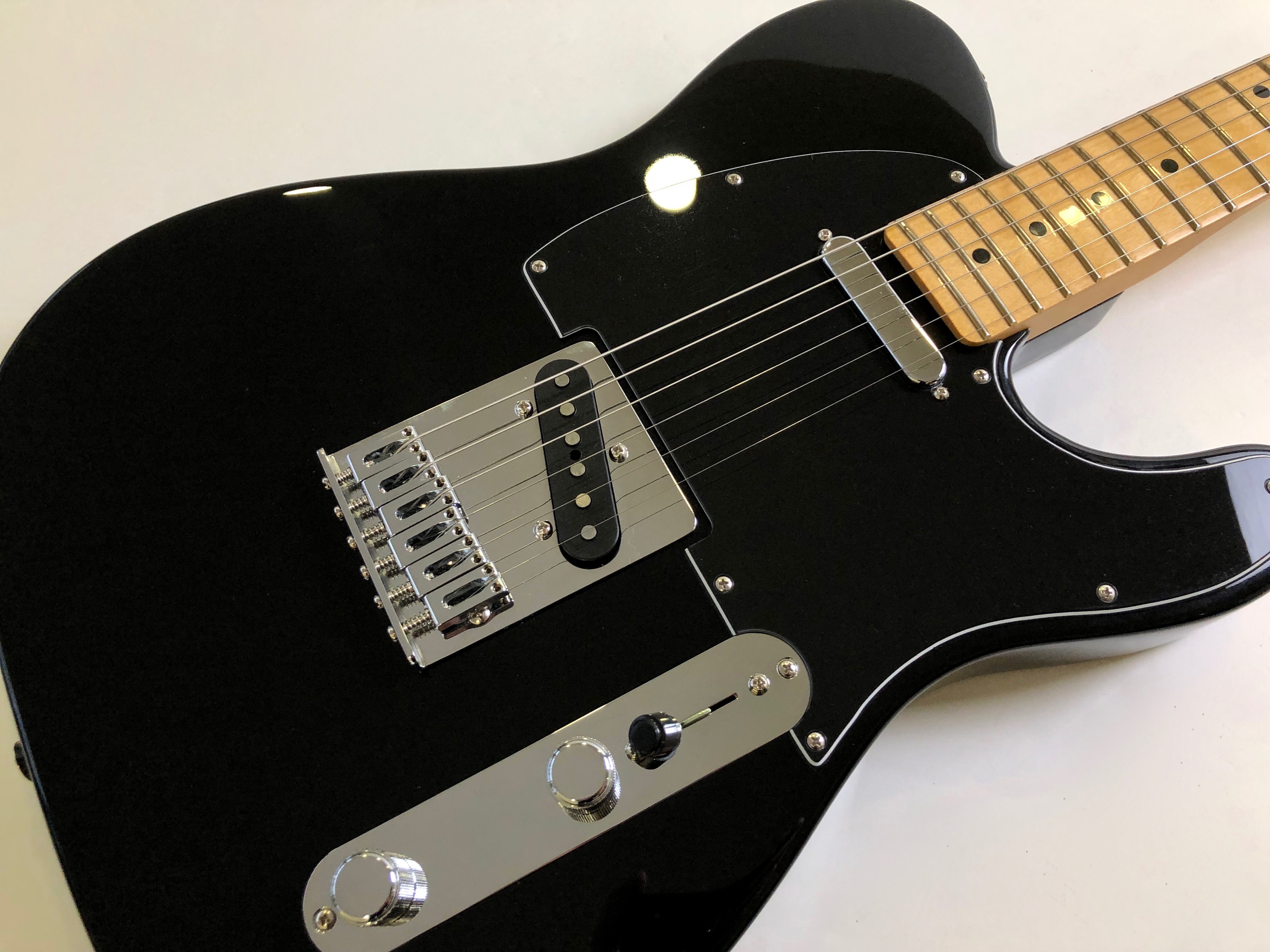 Classic Player Baja Telecaster Fender - Audiofanzine
