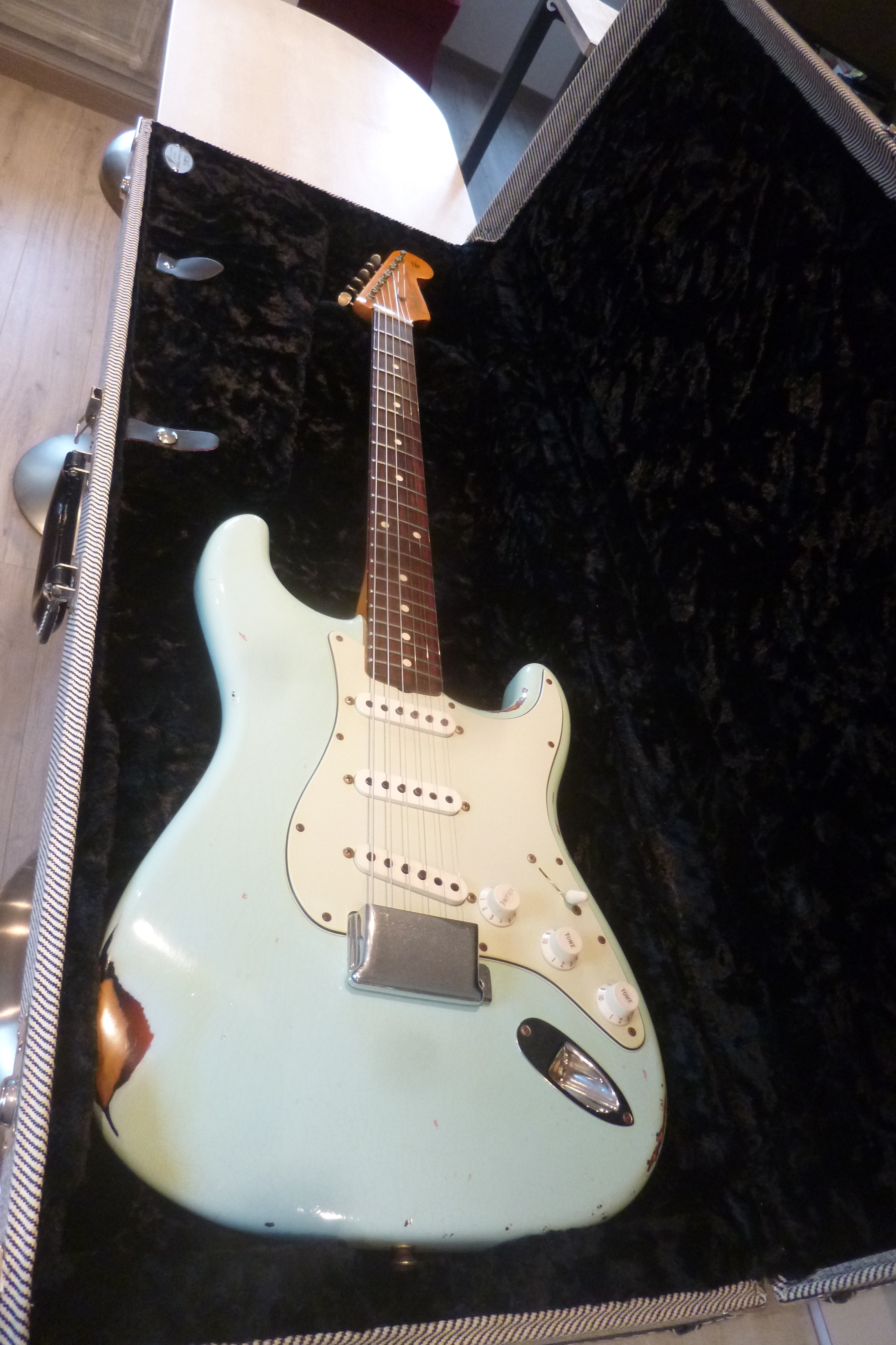 Custom Shop '62 Heavy Relic Stratocaster Fender - Audiofanzine