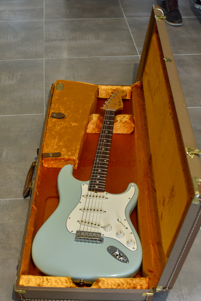 Custom Shop Masterbuilt Stratocaster (by Yuriy Shishkov) Fender ...