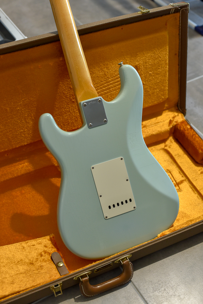 Custom Shop Masterbuilt Stratocaster (by Yuriy Shishkov) Fender ...