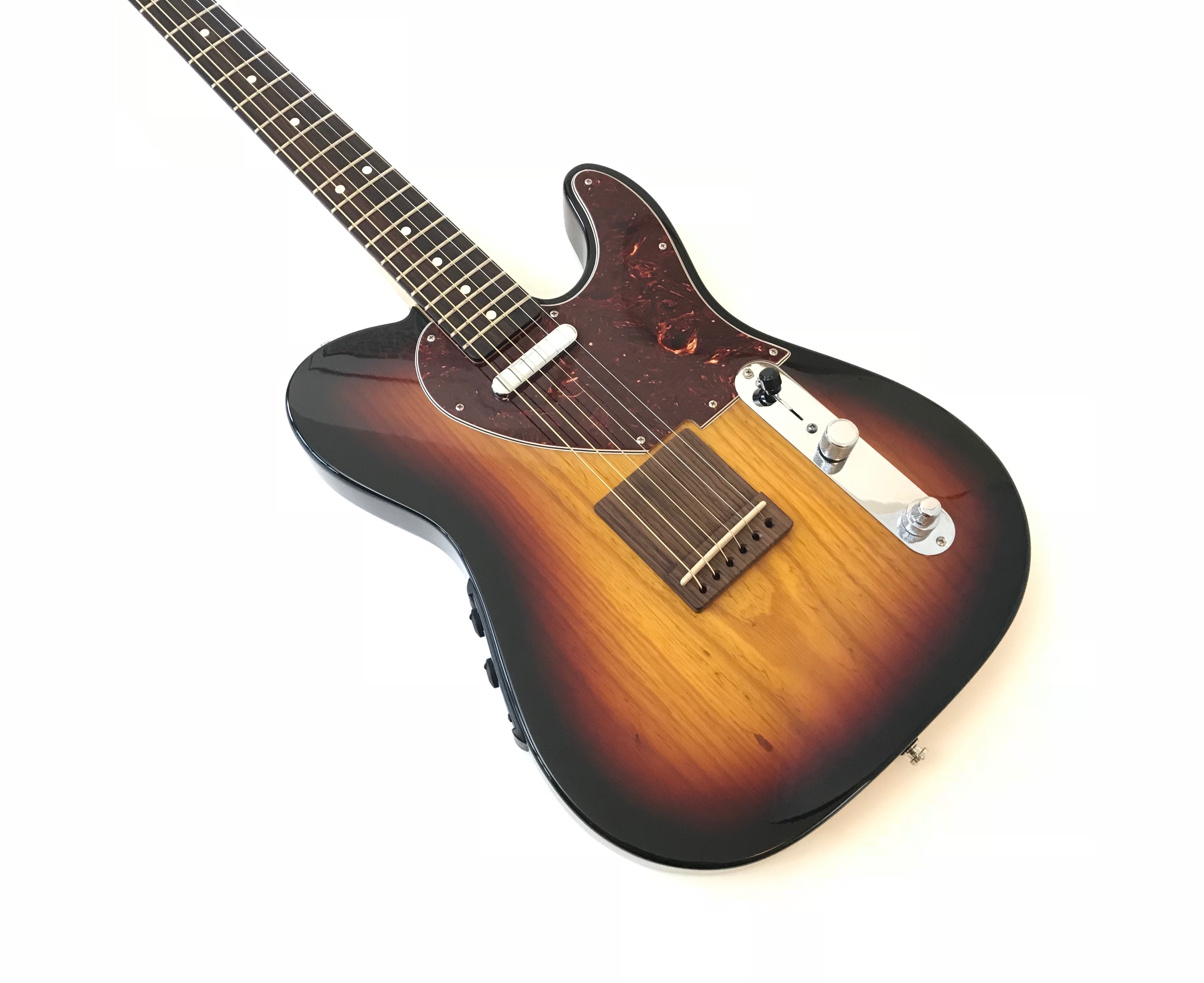 DELUXE ACOUSTASONIC TELE - Fender Deluxe Acoustasonic Tele - Audiofanzine