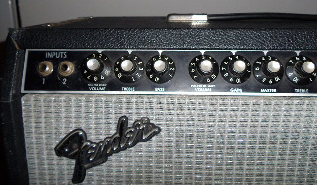 DELUXE REVERB II - Fender Deluxe Reverb II - Audiofanzine