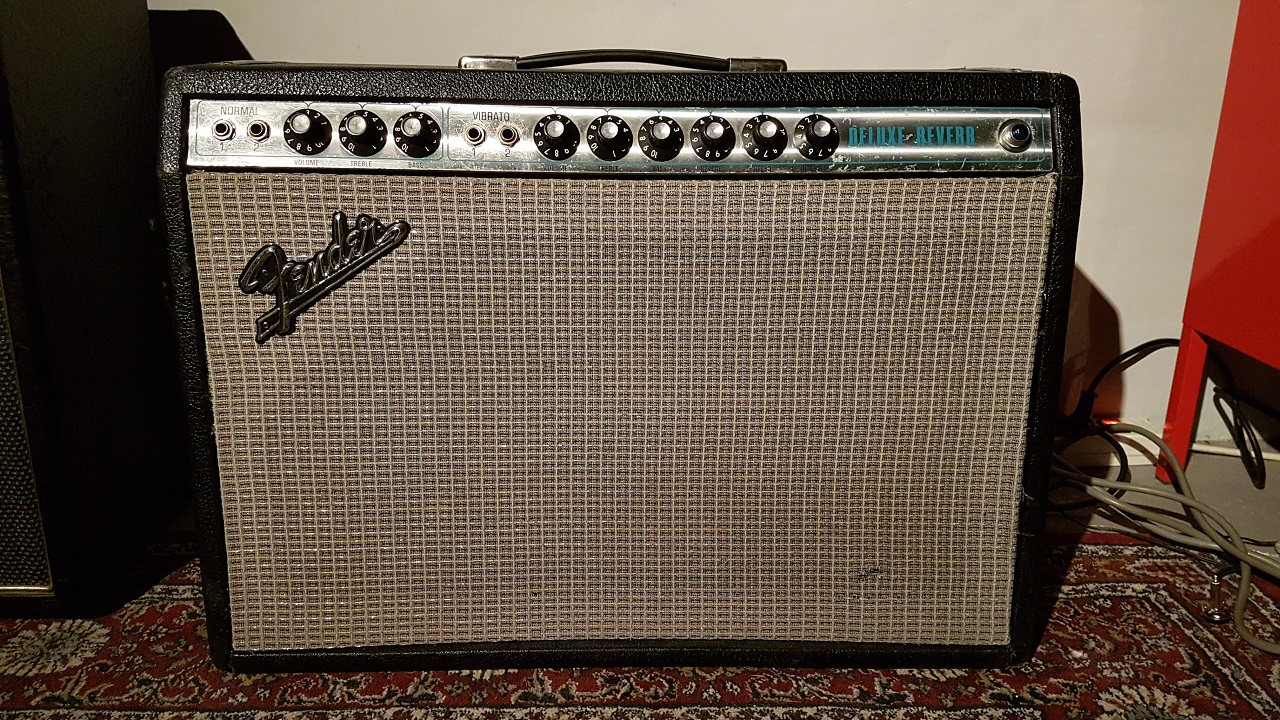 Deluxe Reverb "Silverface" [1968-1982] Fender - Audiofanzine
