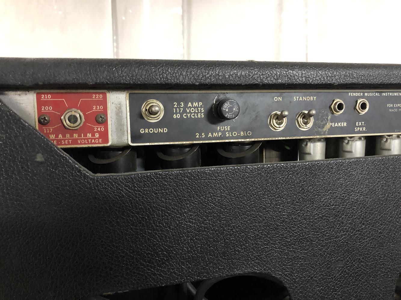 Dual Showman Reverb (SilverFace) Fender - Audiofanzine