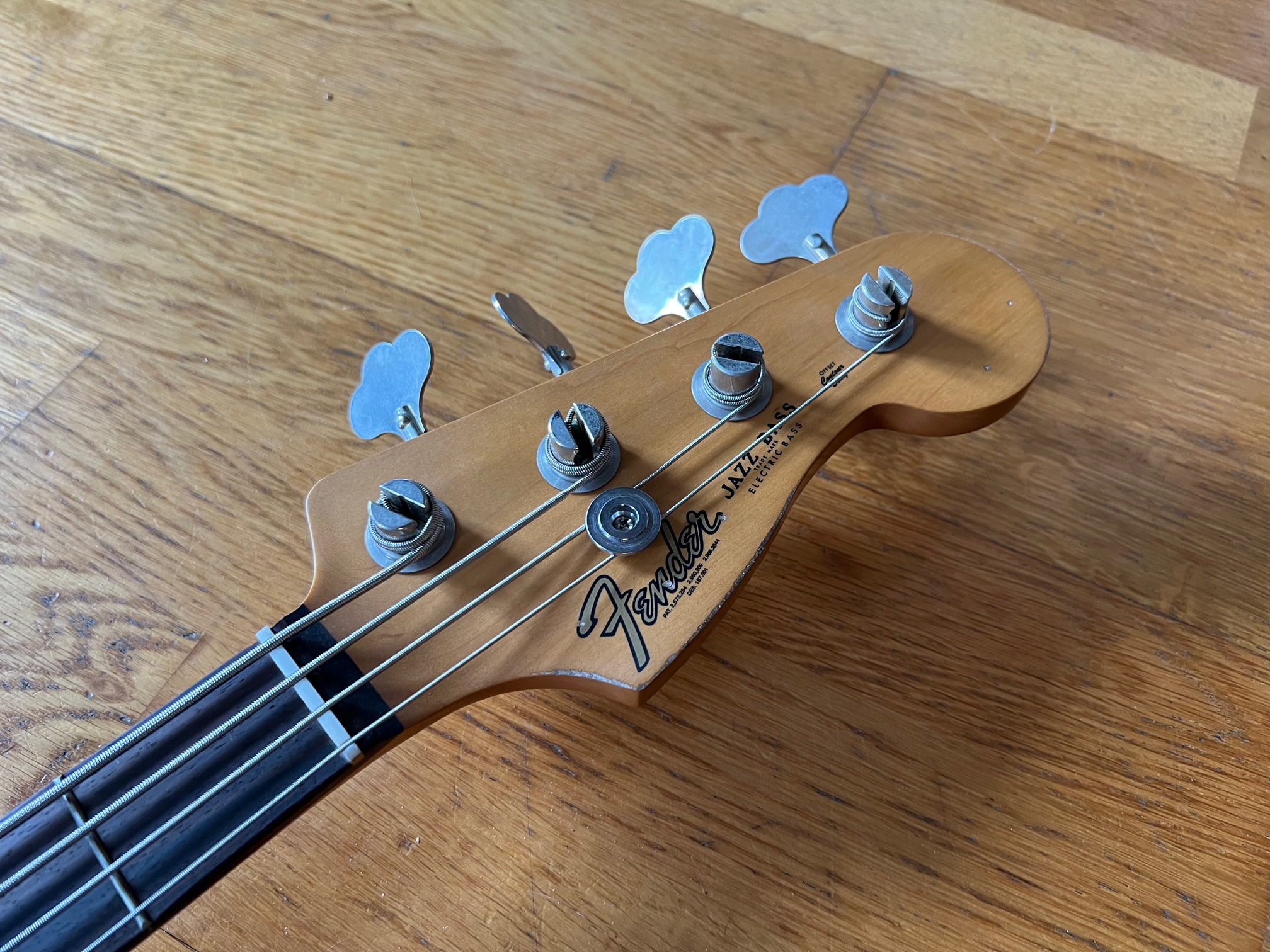 Flea Jazz Bass - Fender Flea Jazz Bass - Audiofanzine