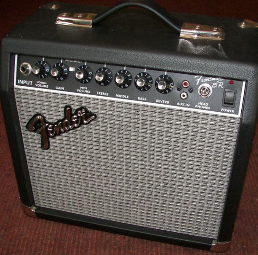 Fender FM 15R image (#60000) - Audiofanzine