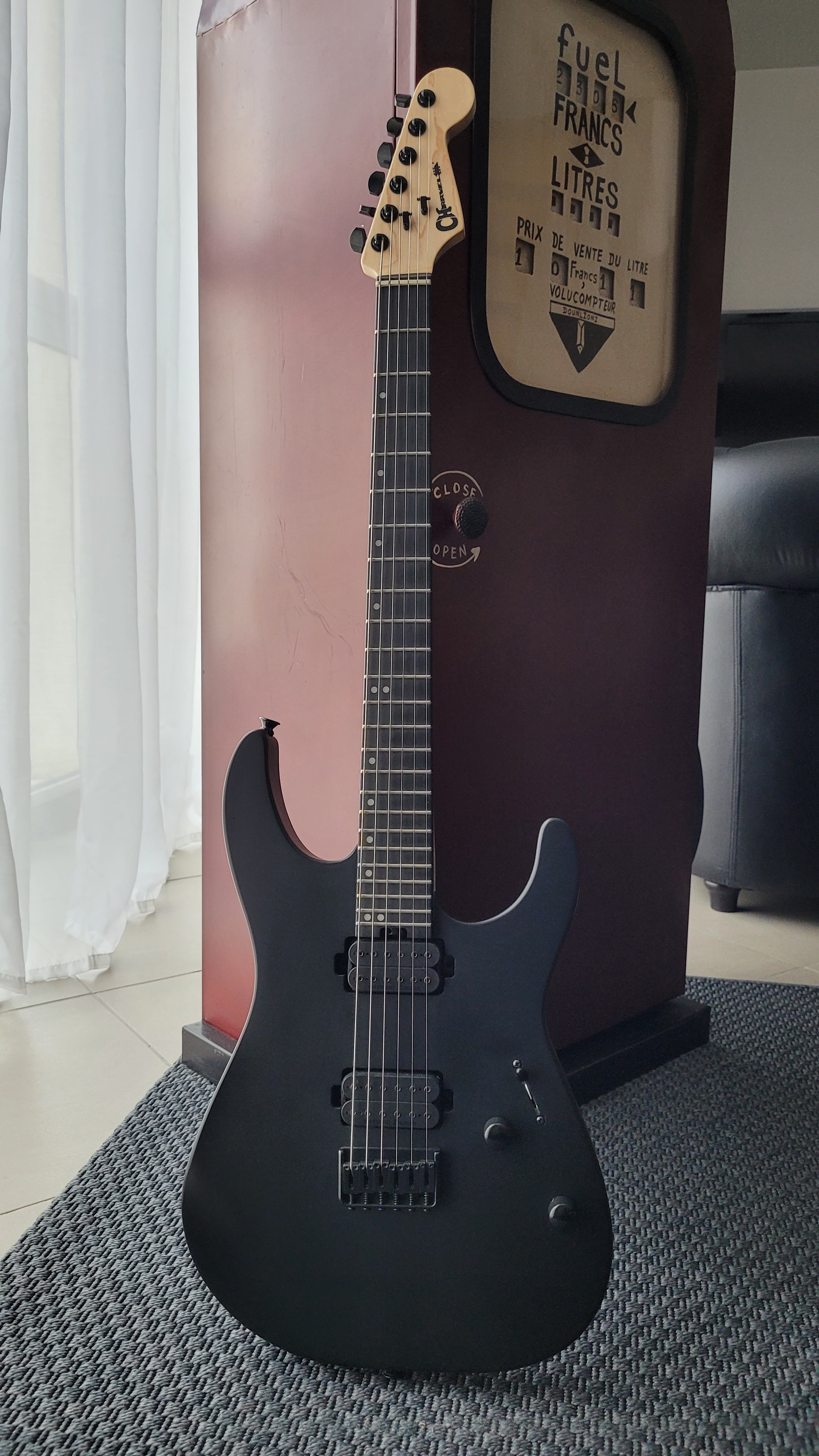 Jim Root Stratocaster - Fender Jim Root Stratocaster - Audiofanzine