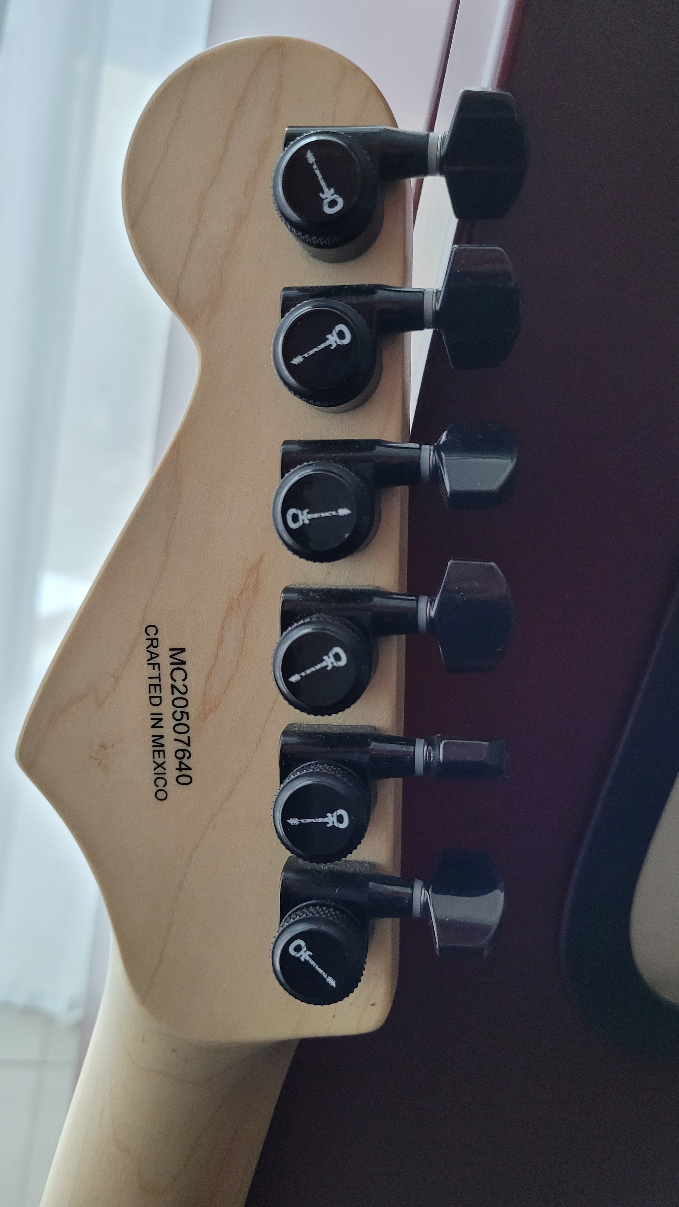 Jim Root Stratocaster - Fender Jim Root Stratocaster - Audiofanzine