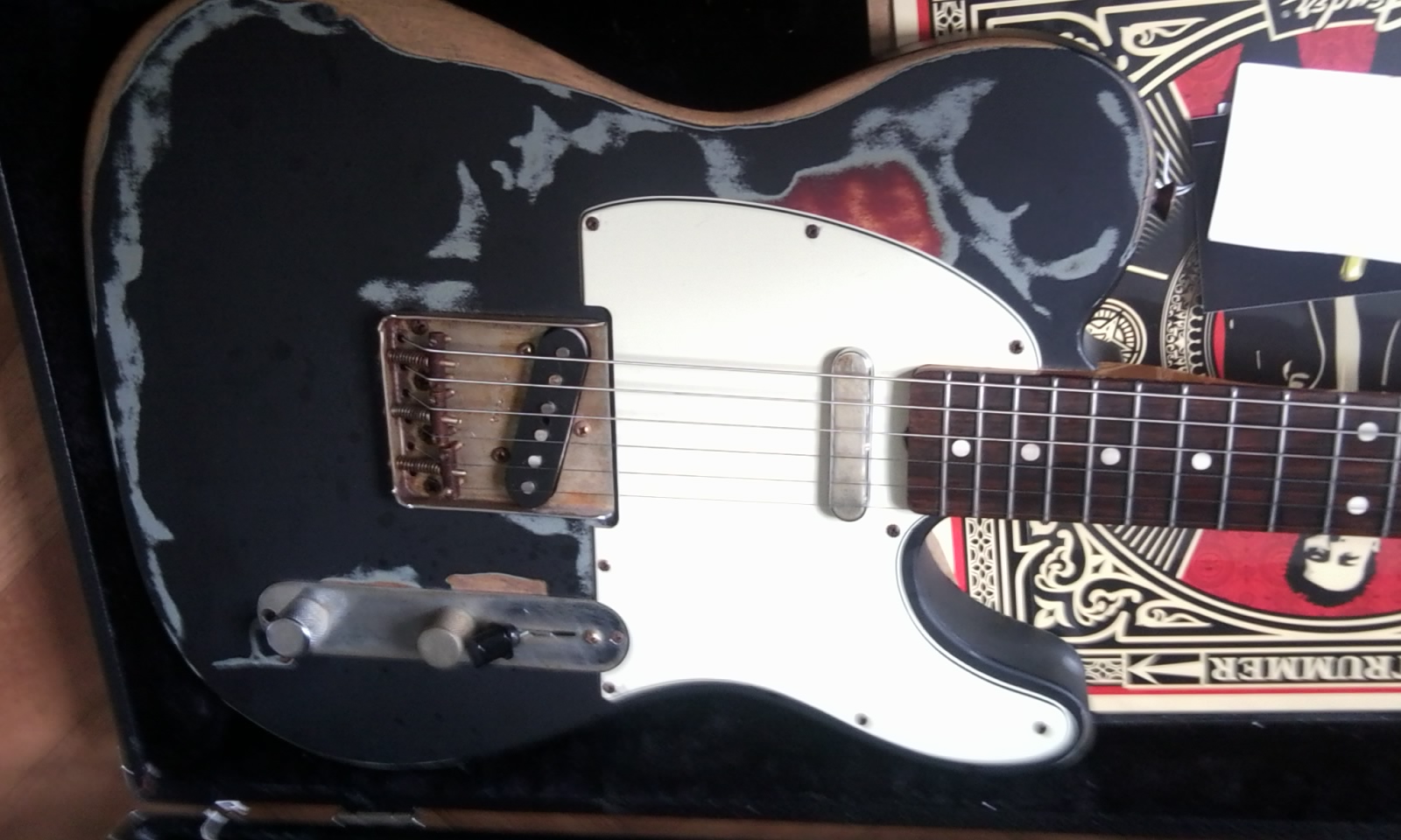 Palir Guitars Stinger in Black Over Red | Mark Wein Guitar Lessons