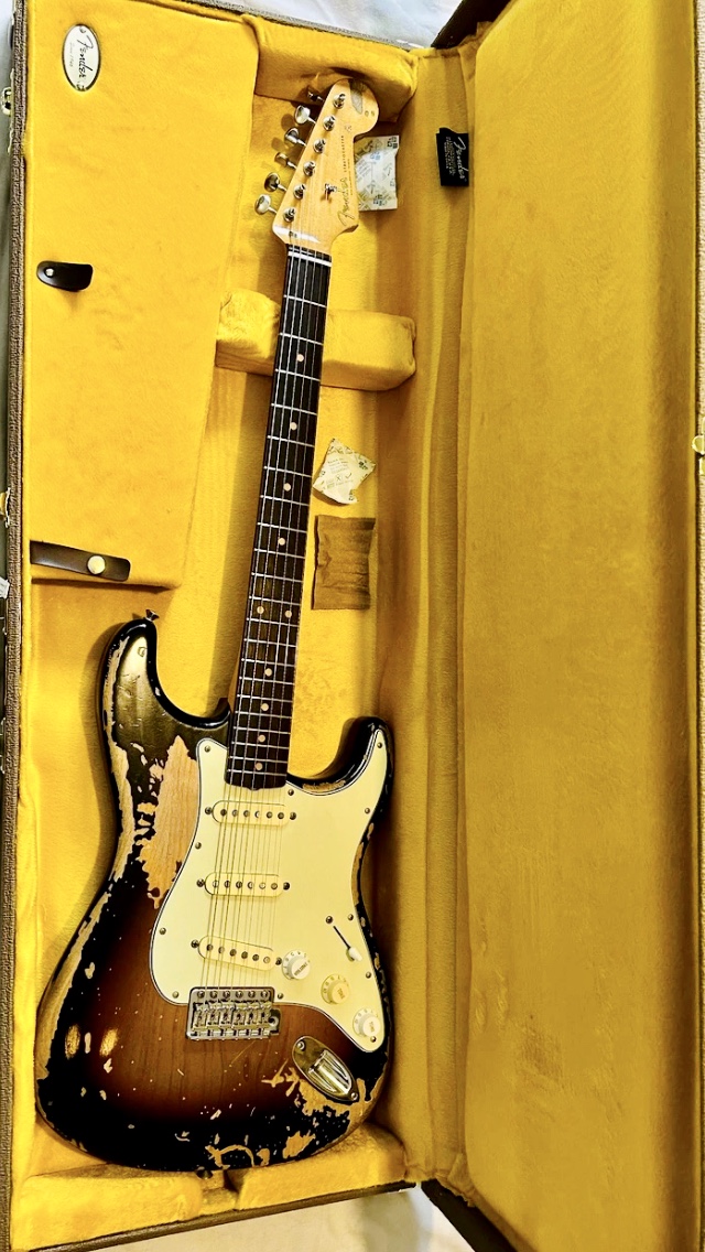 Mike McCready Stratocaster - Fender Mike McCready Stratocaster ...