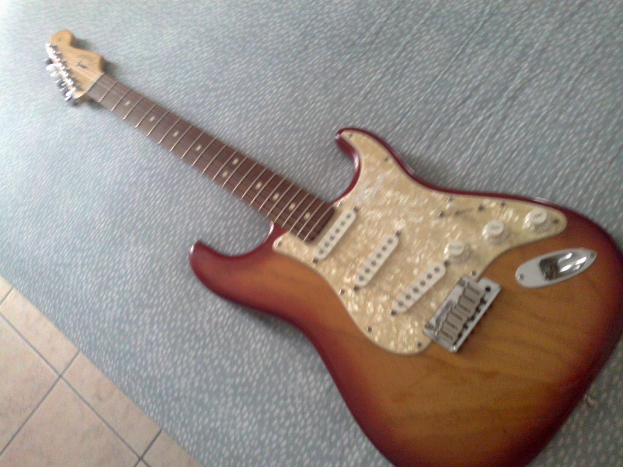 Mod Shop Stratocaster - Fender Mod Shop Stratocaster - Audiofanzine