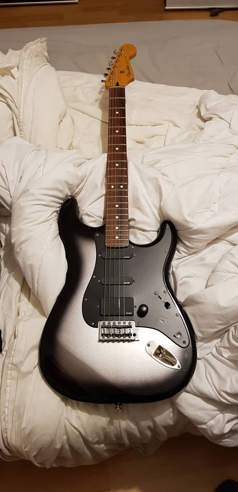 Modern Player Stratocaster HSS Fender - Audiofanzine
